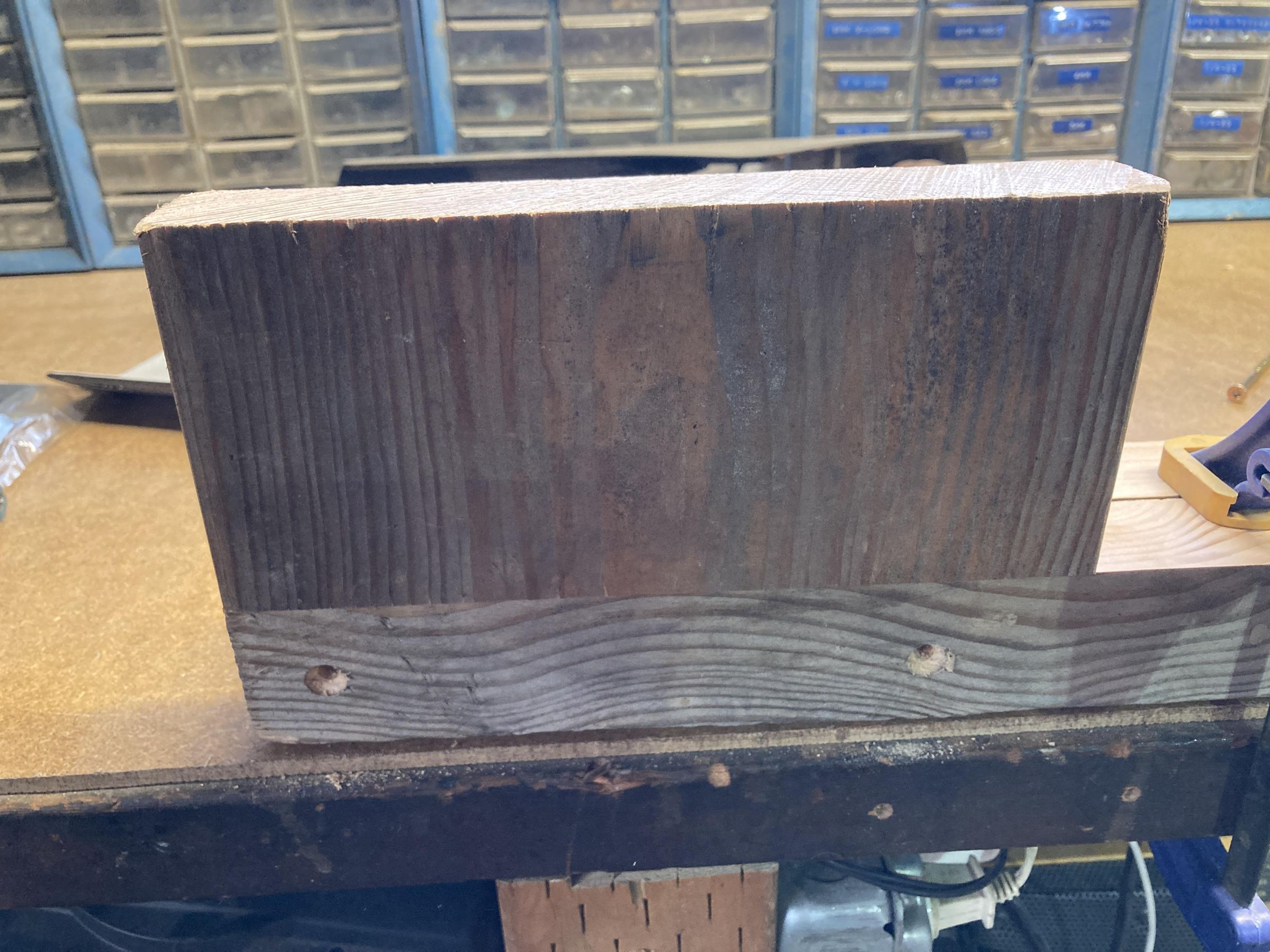 Reclaimed Wood and Structural Pipe Full Wall Bookshelves : 17 Steps ...
