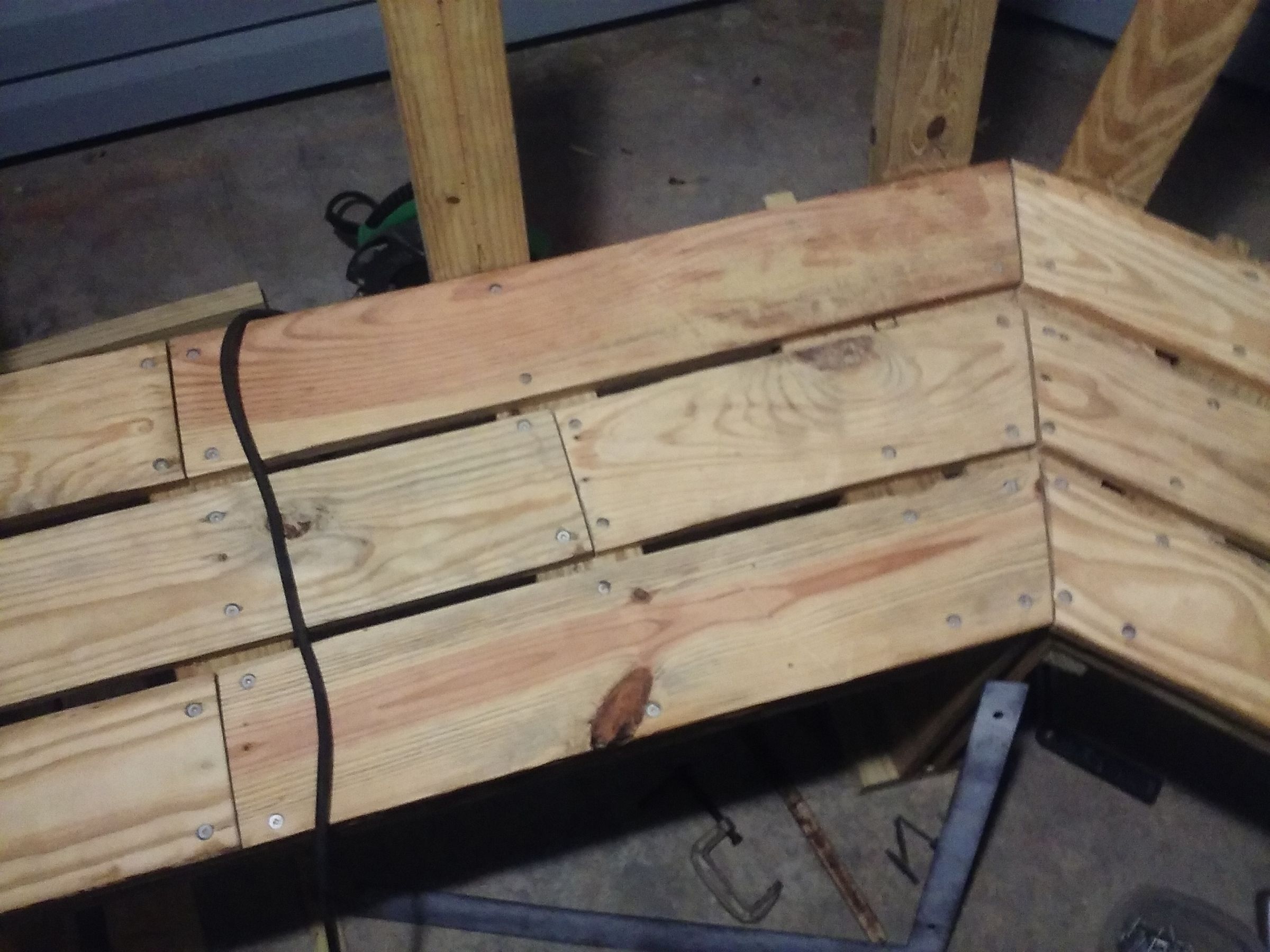 Pallet Corner Bench : 8 Steps (with Pictures) - Instructables
