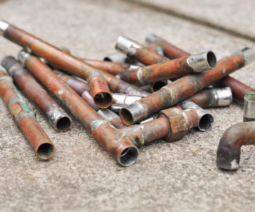 How to Desolder and Clean Copper Pipe and Fittings : 6 Steps ...