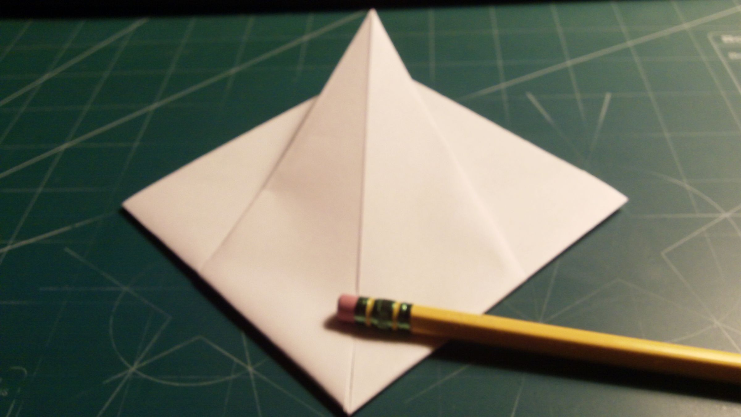 How to Make the Starfire Paper Airplane : 9 Steps - Instructables