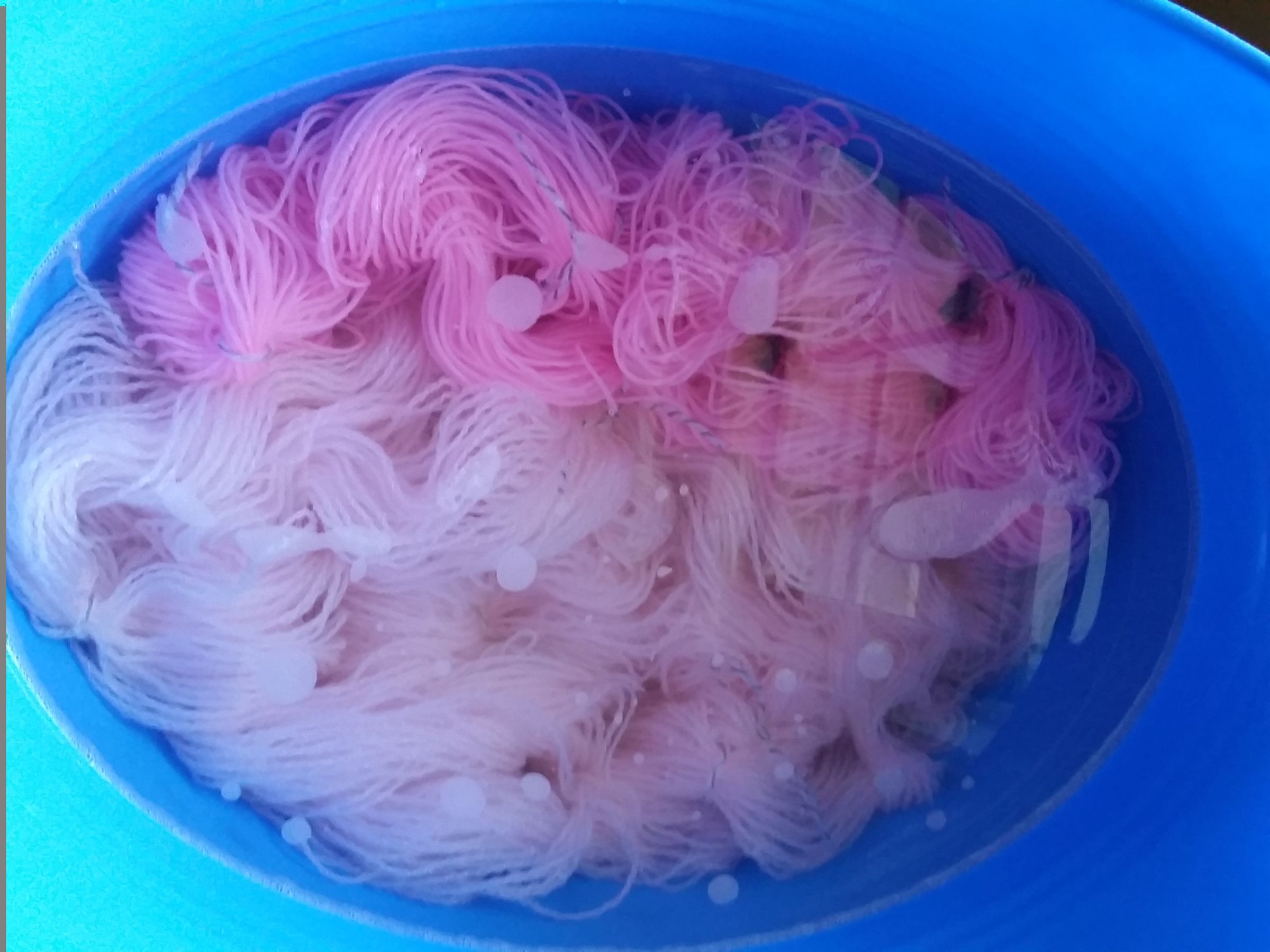 How to Turn Second Hand or Dirty Yarn Into Usable Stash : 5 Steps (with ...