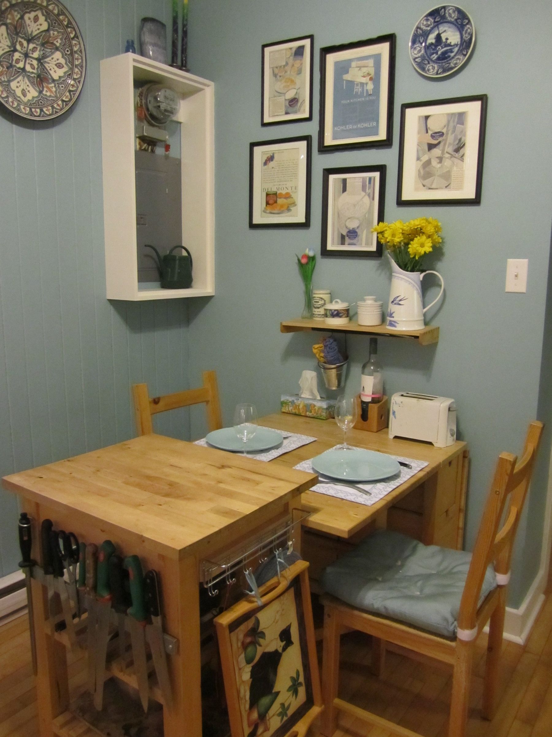 Making the Most of a Small Kitchen : My Workspace (with Pictures ...