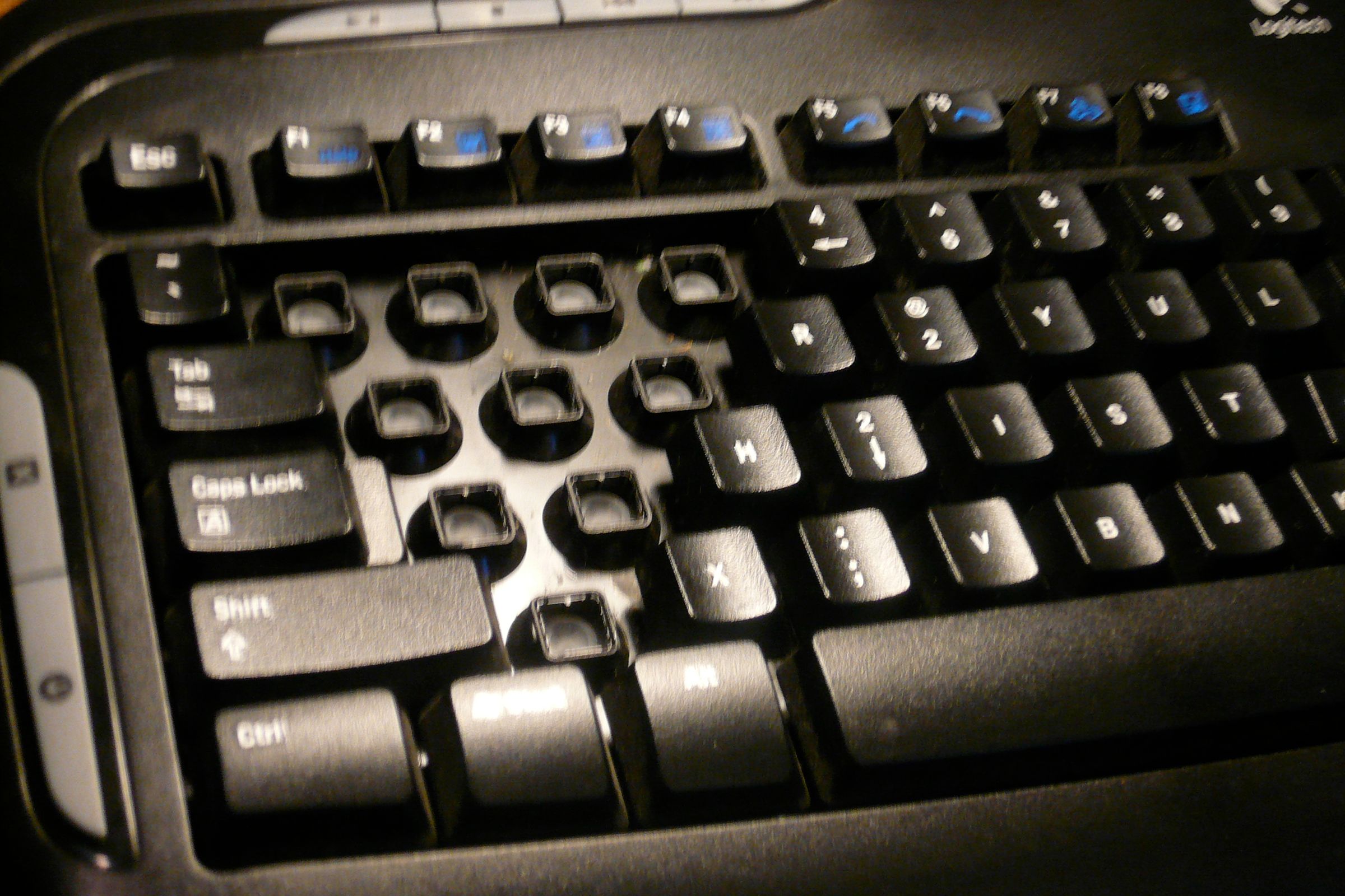 Keyboard Prank : 8 Steps - Instructables