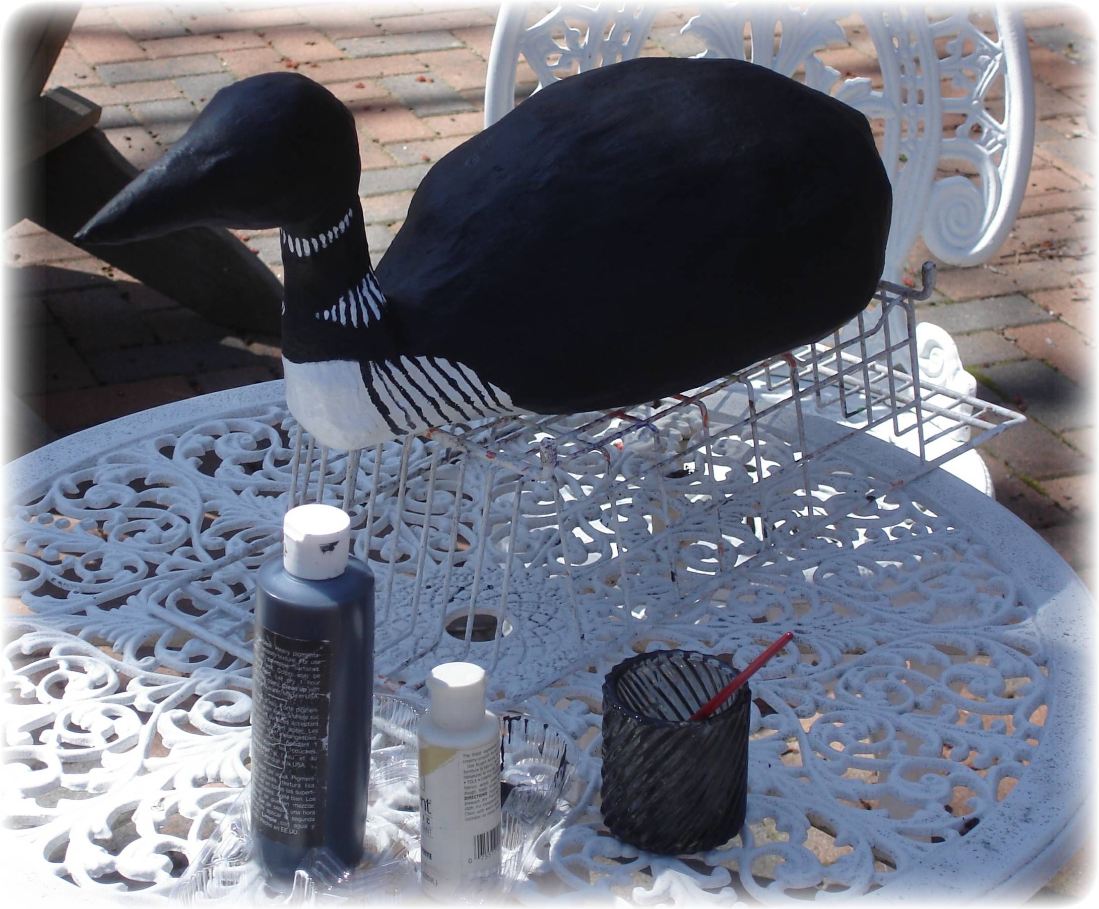 Recycle Plastic Grocery Bags, Wire Hangers and Newspaper Into Loons ...