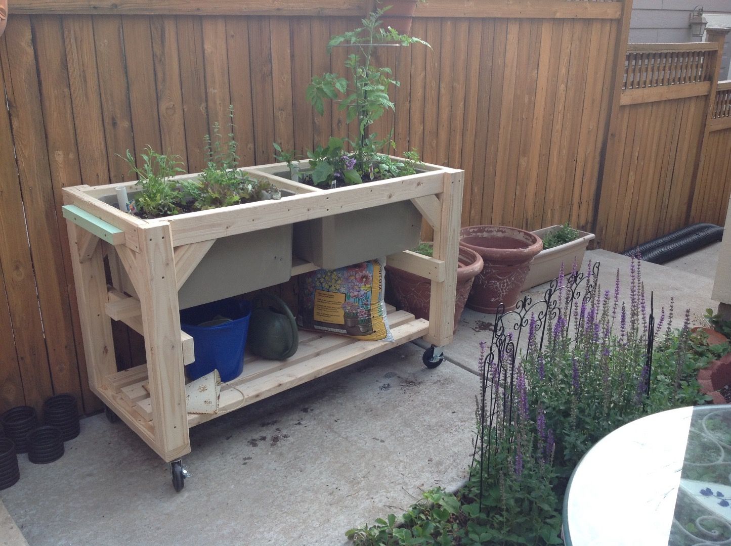 Self-Watering Veggie Table : 15 Steps (with Pictures) - Instructables