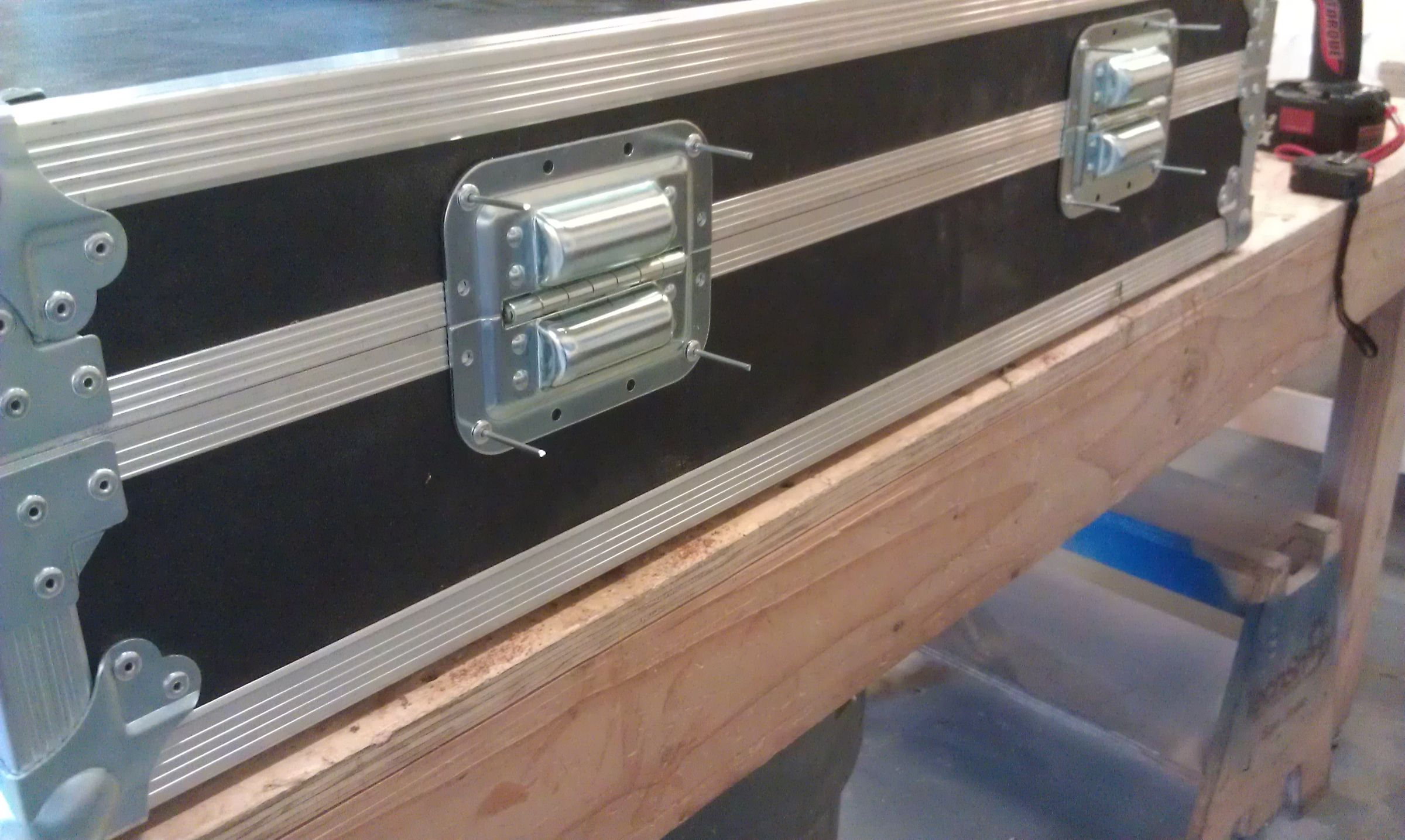 Road Case : 8 Steps - Instructables