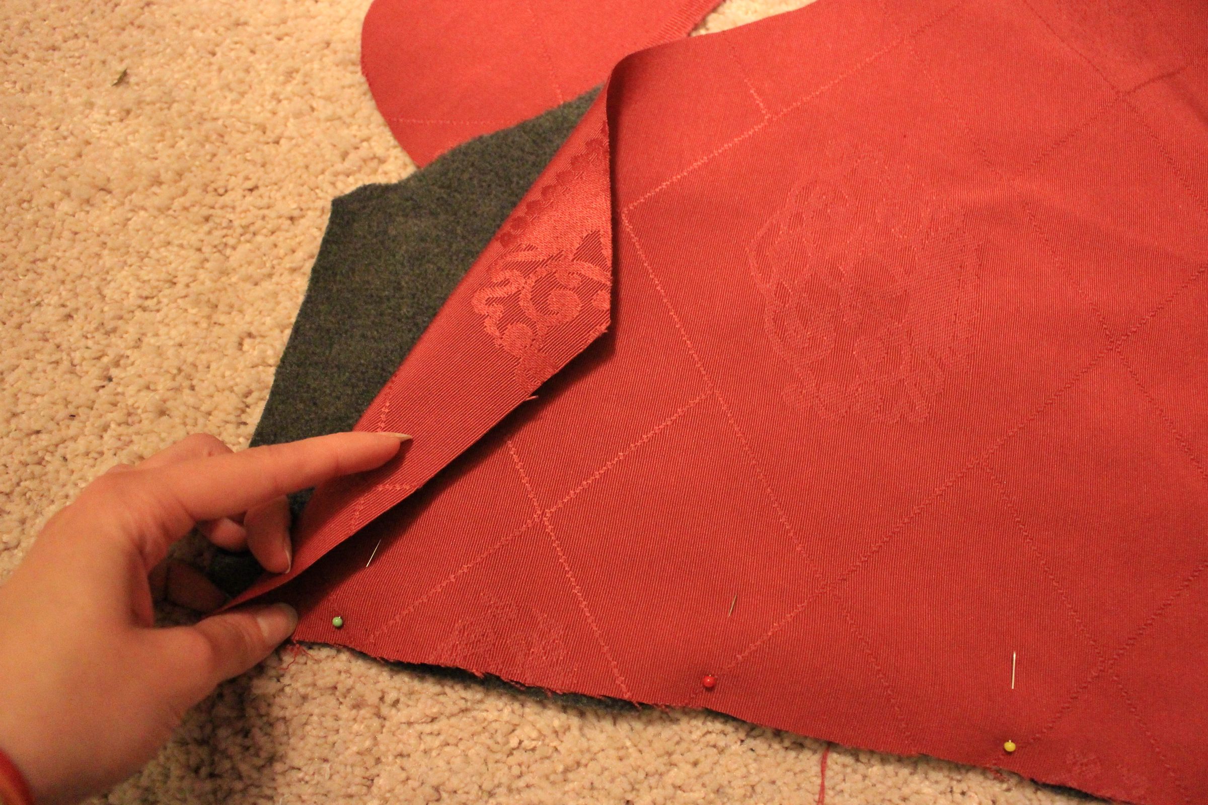 Little Red Riding Hood Invertible Wolf Cloak : 17 Steps (with Pictures ...