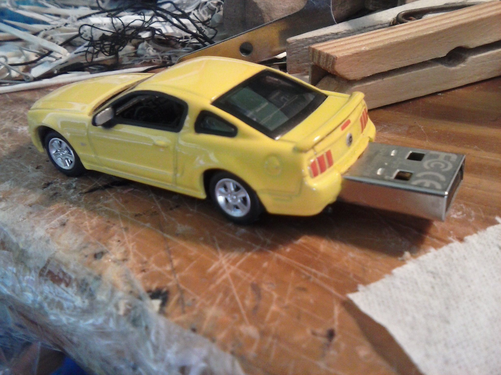 Mustang GT USB Flash-'Drive' : 4 Steps - Instructables