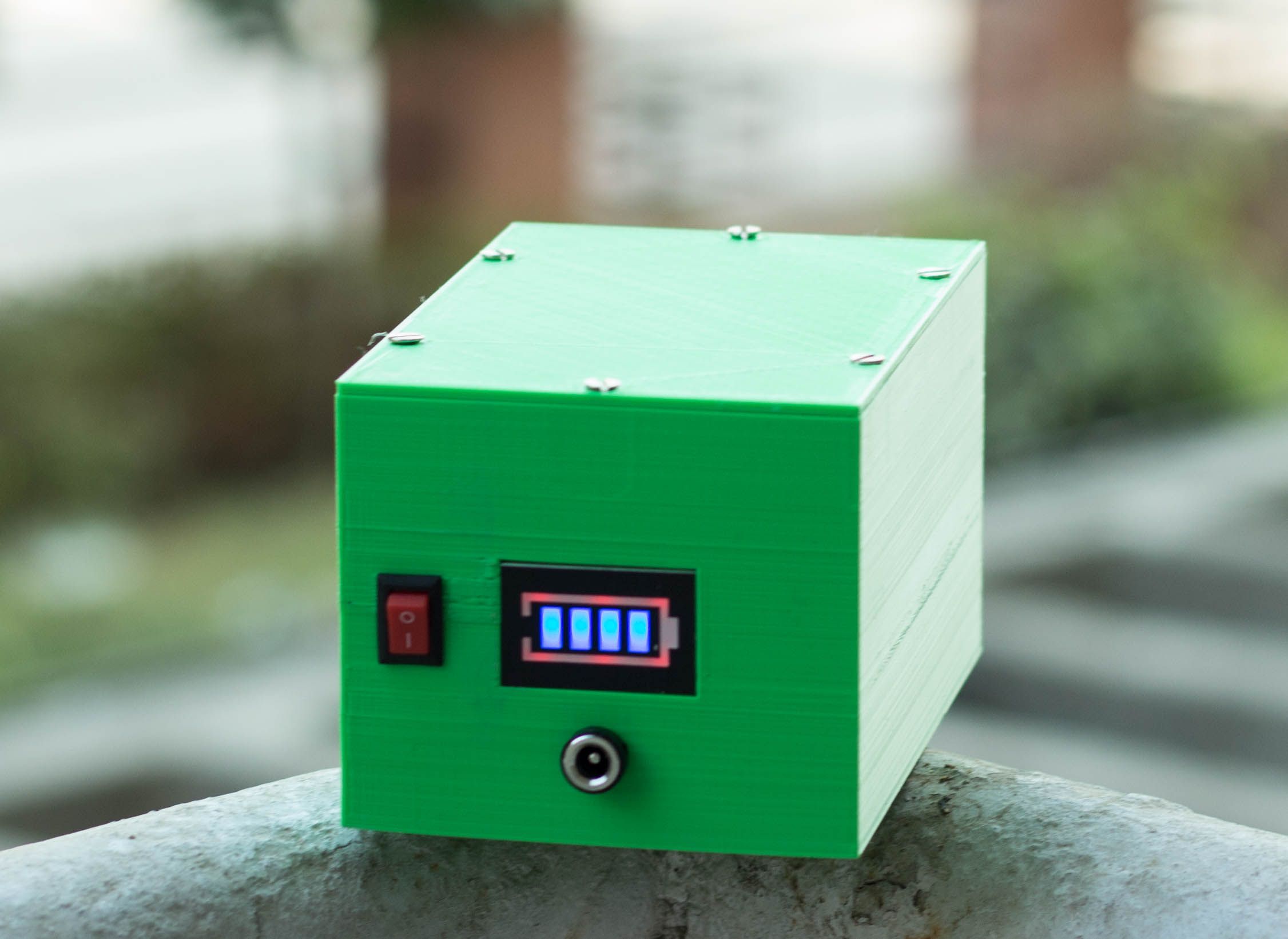 DIY Professional 18650 Battery Pack : 12 Steps (with Pictures ...