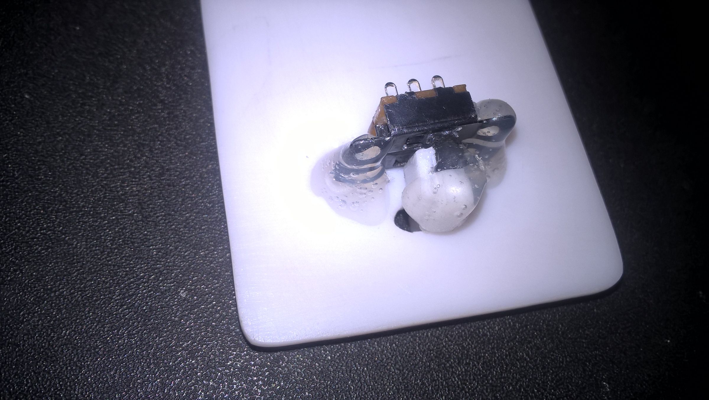 DIY Mini Bluetooth Speaker (BoombeAt :) : 20 Steps (with Pictures ...