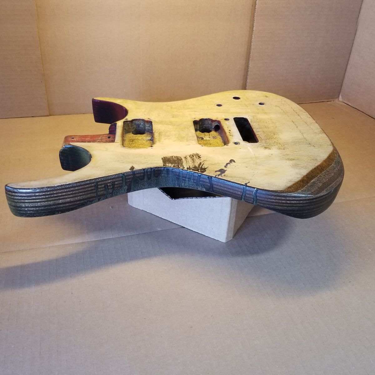 DIY Cardboard Spray Booth : 8 Steps (with Pictures) - Instructables