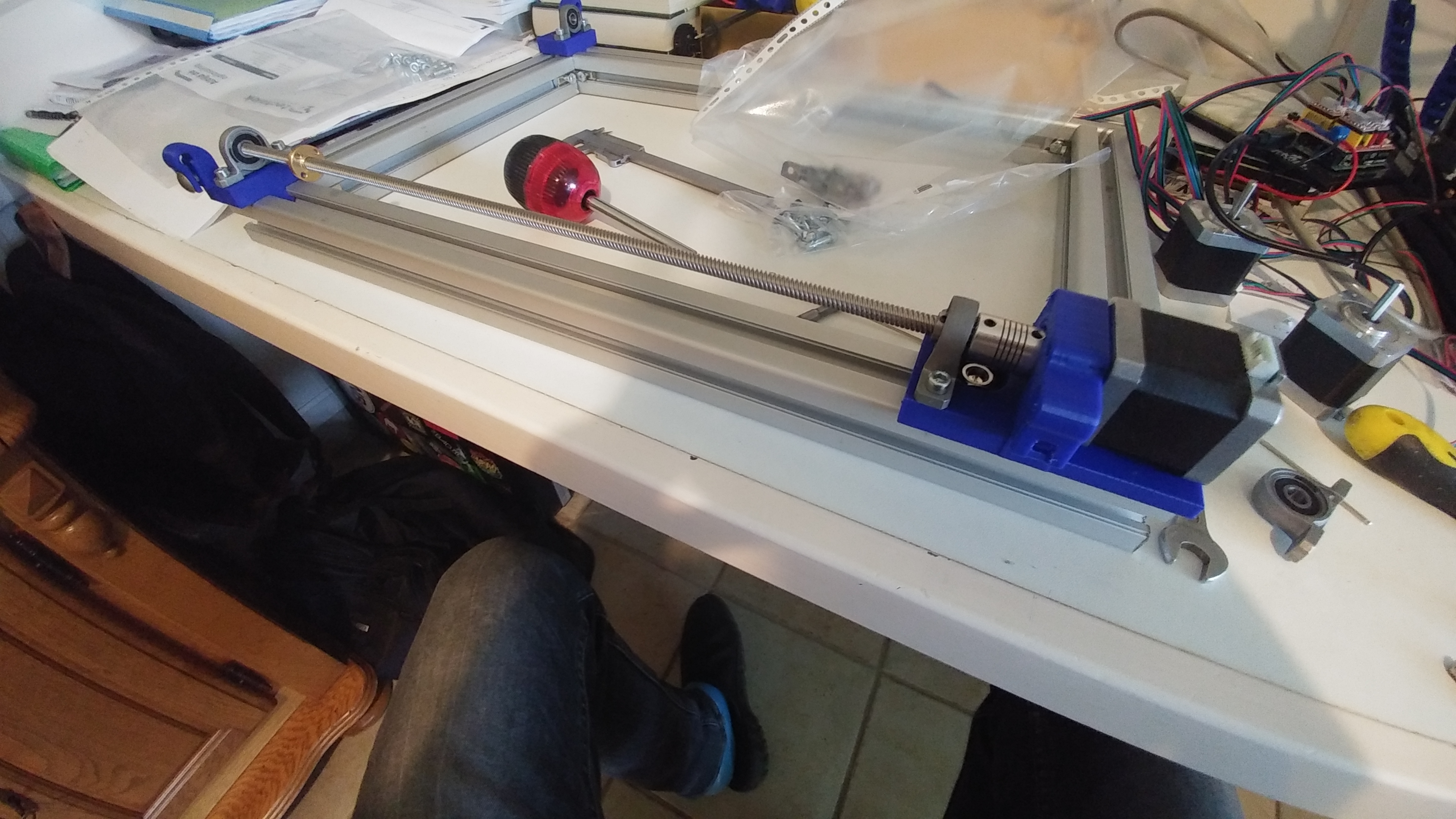 Plotter, X-y-machine, Printer : 9 Steps - Instructables