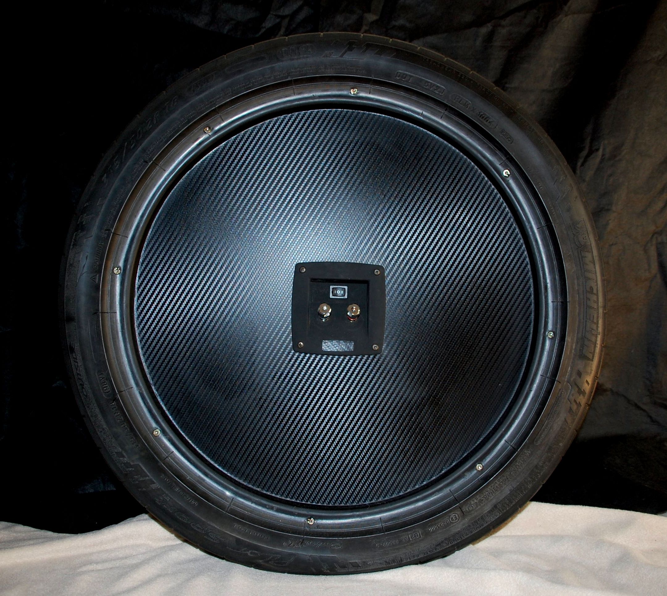 Performance-tire Subwoofer : 5 Steps (with Pictures) - Instructables