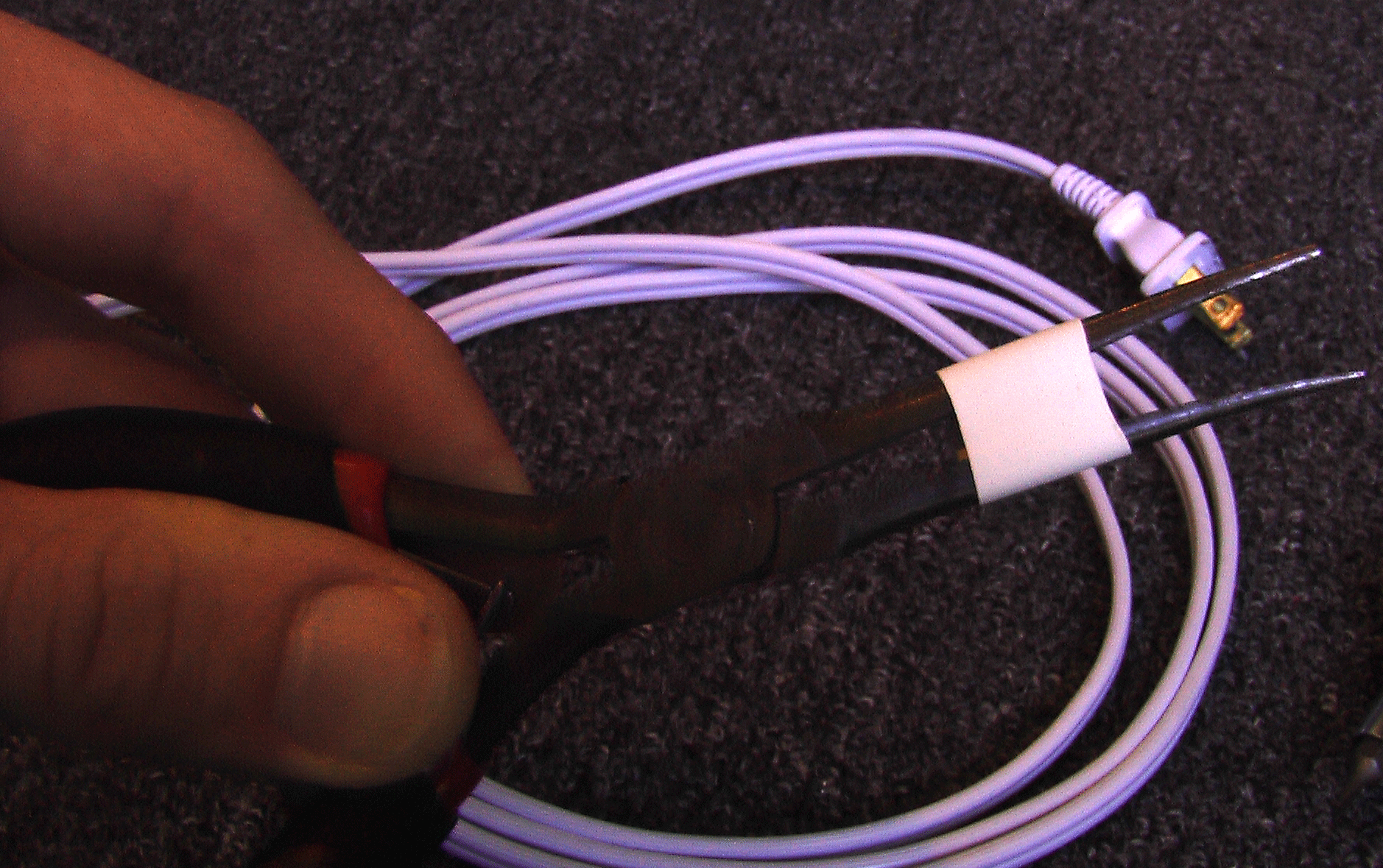 Extension Cord: Repair and Modify : 5 Steps - Instructables