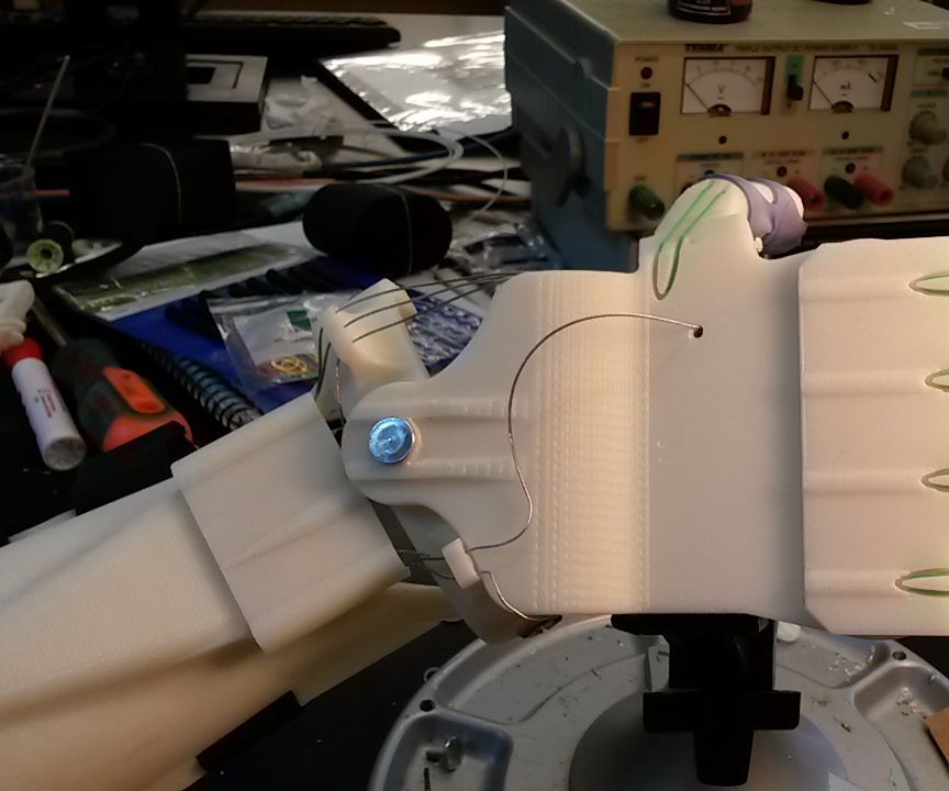 Falcon Hand V1 : 14 Steps - Instructables