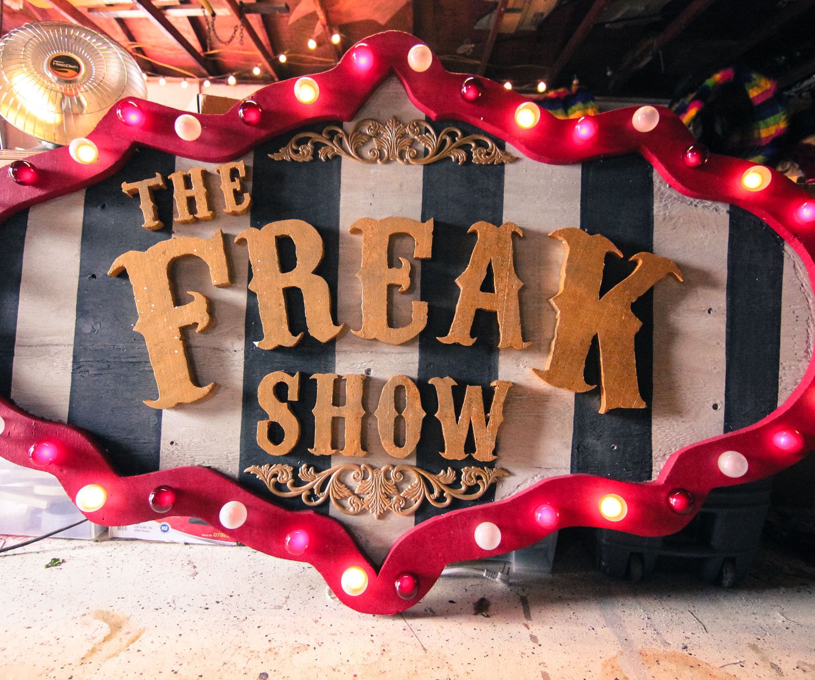 Chasing Marquee Sign : 7 Steps (with Pictures) - Instructables