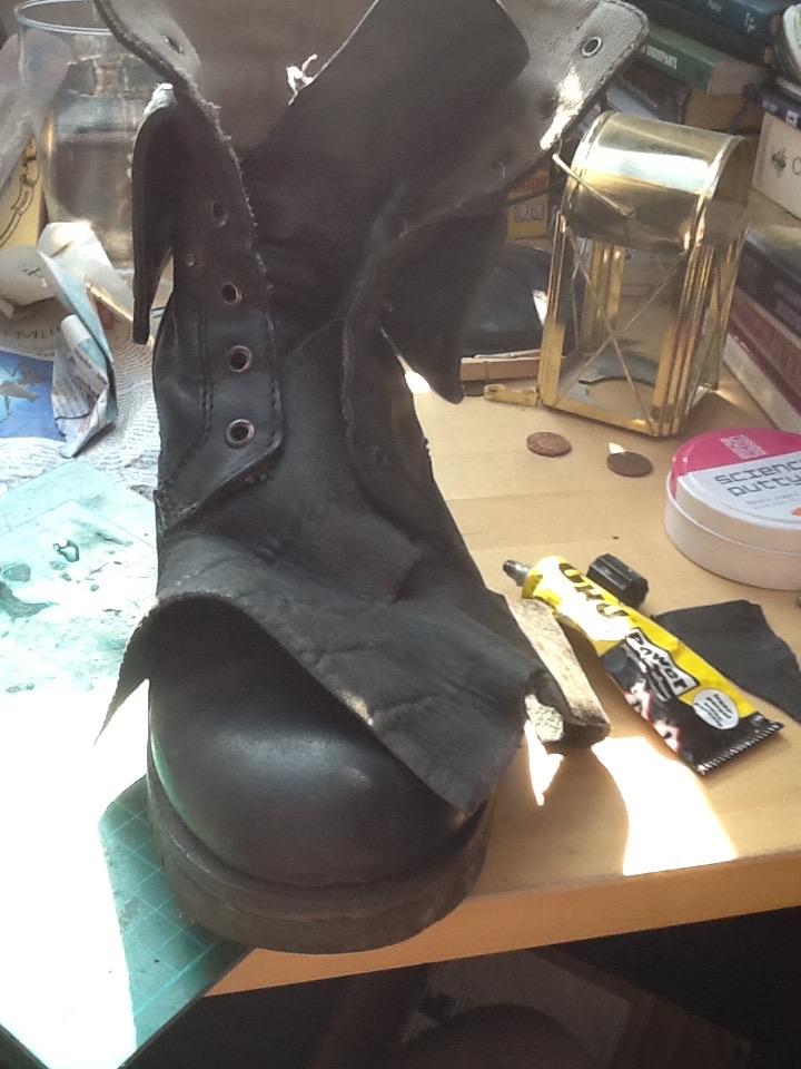 FIX HOLES IN LEATHER BOOTS : 7 Steps - Instructables