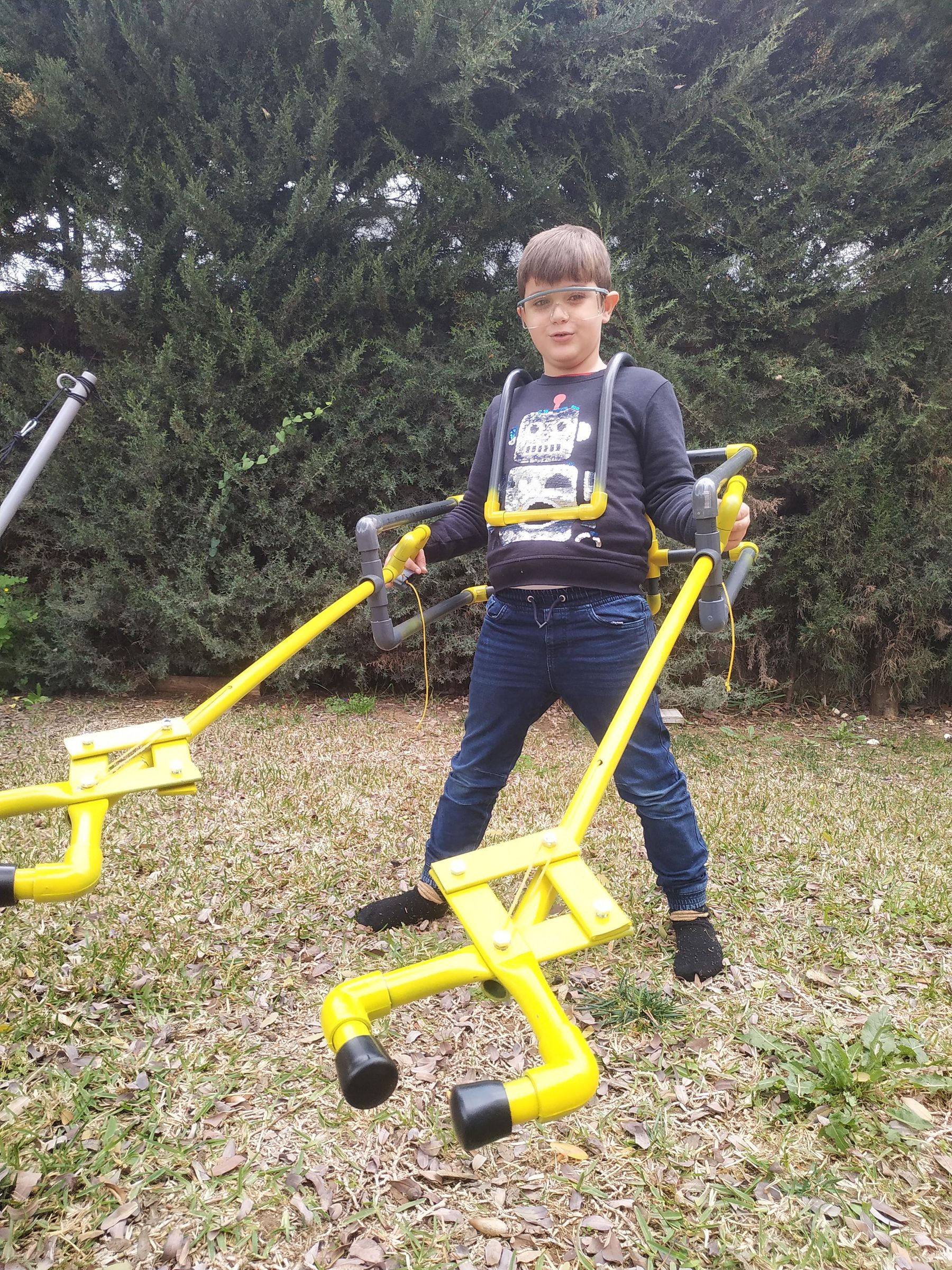 Dr. Sixtopus: a PVC Exoskeleton for Kids : 6 Steps (with Pictures ...