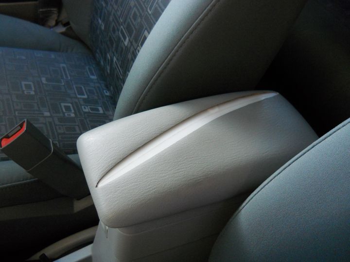 Repairing a Car Console Armrest : 8 Steps (with Pictures) - Instructables