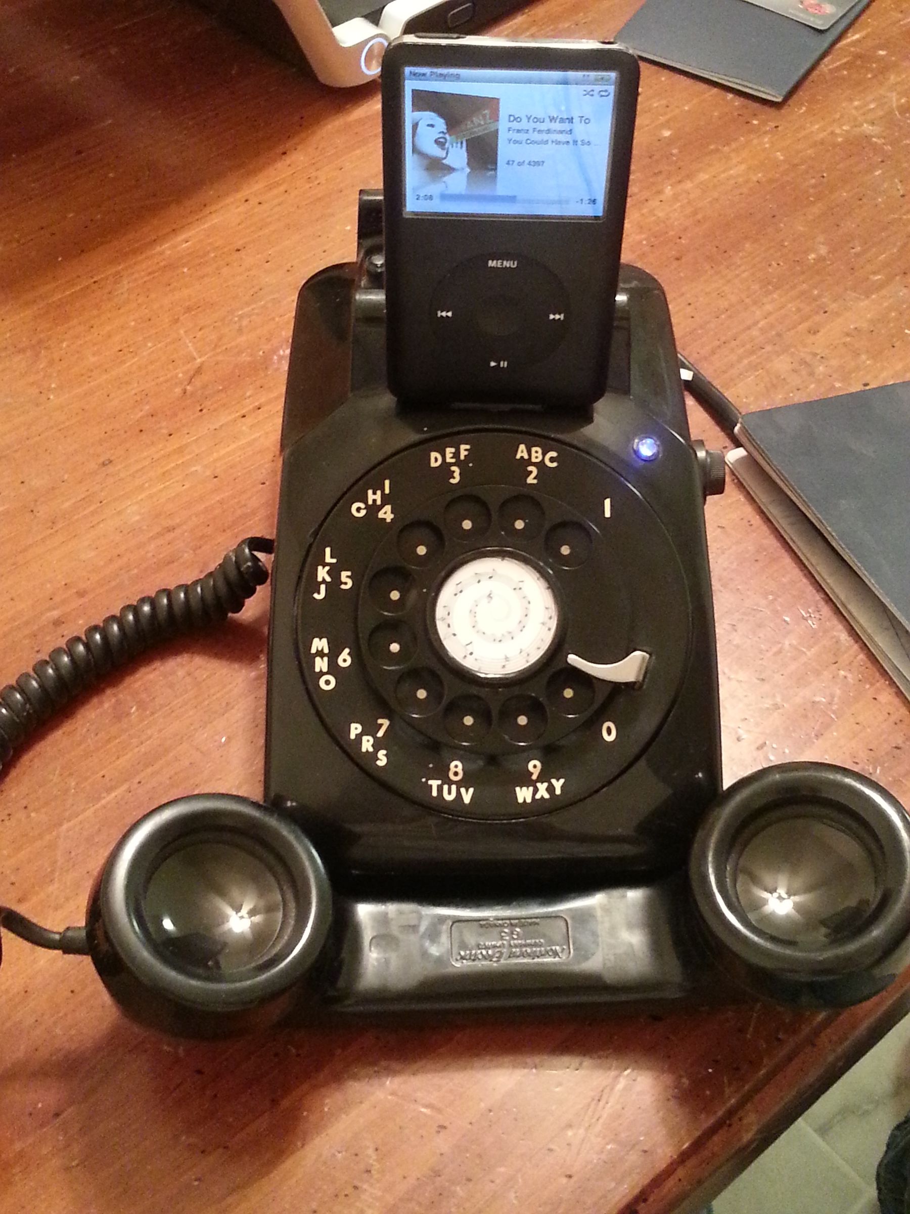 Rotary Phone IPod Dock : 14 Steps (with Pictures) - Instructables