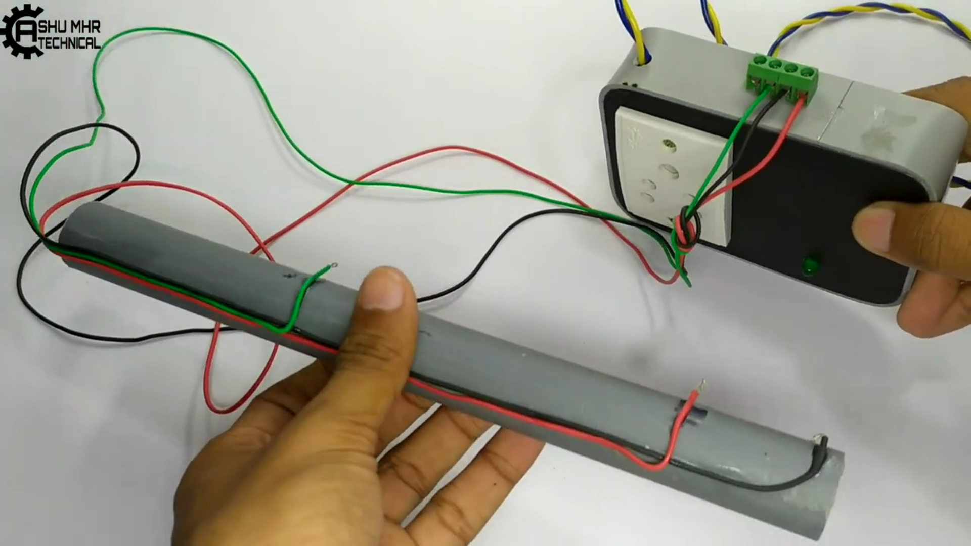 Smart Waterpump Starter : 5 Steps - Instructables