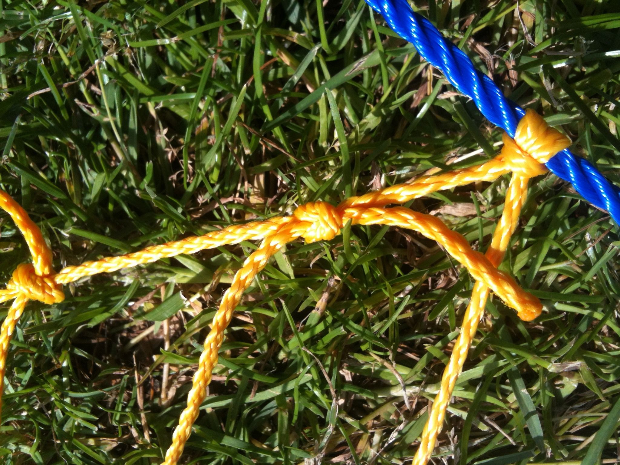 Packable Hammock : 8 Steps (with Pictures) - Instructables