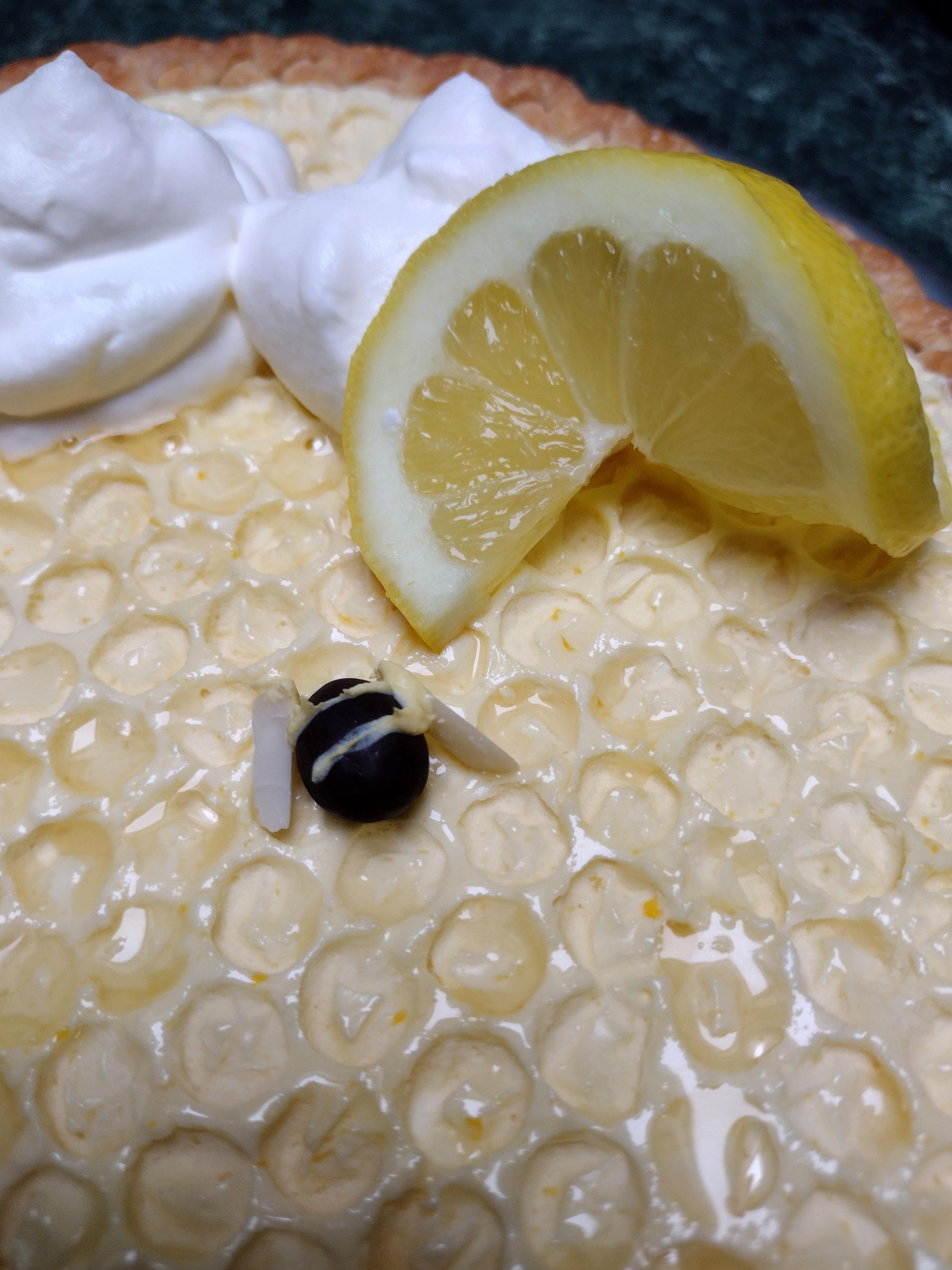 Lemon Chiffon Bee Pie : 9 Steps (with Pictures) - Instructables