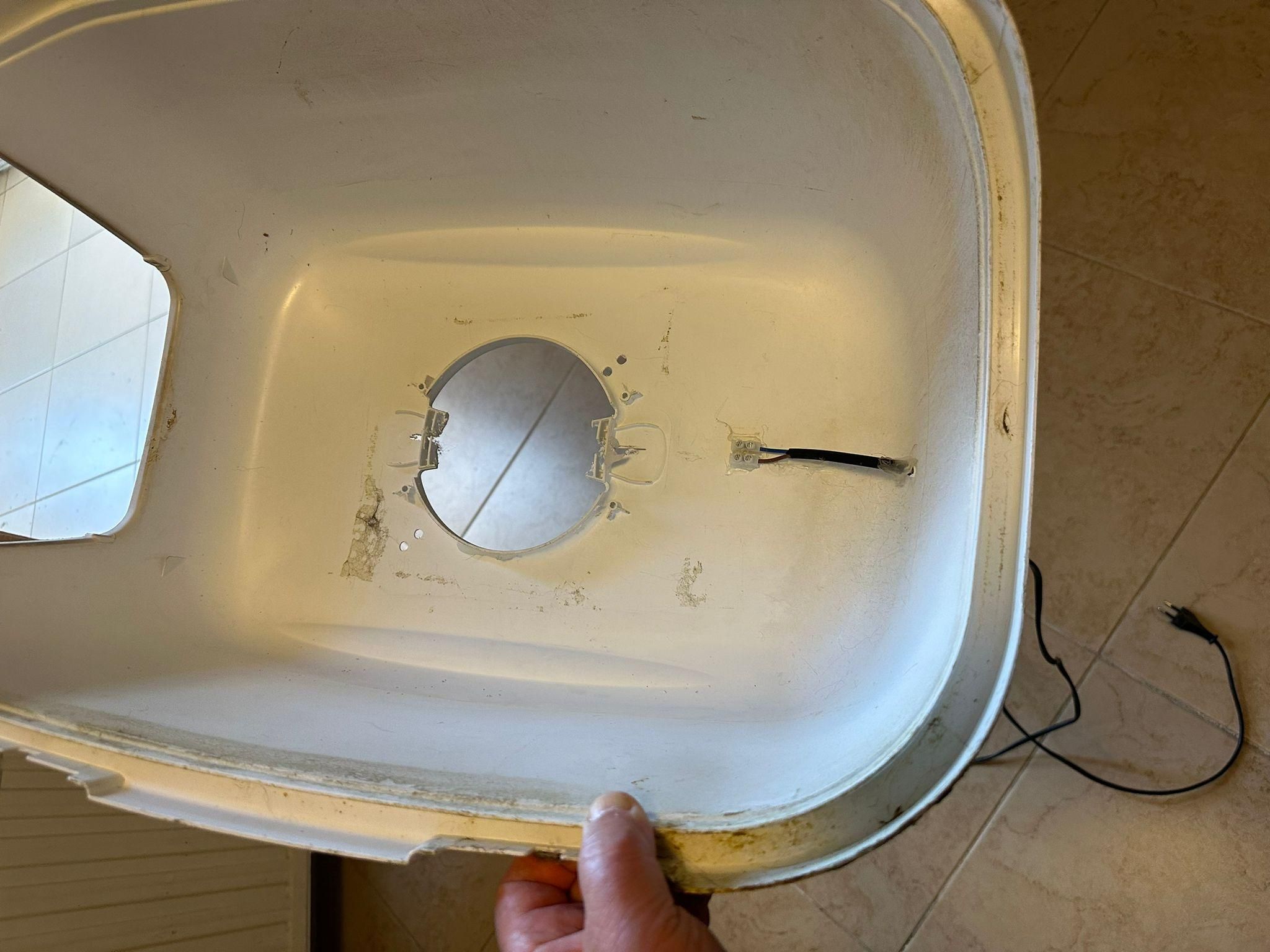 Exhaust Ventilation for a Cat Toilet : 5 Steps (with Pictures ...