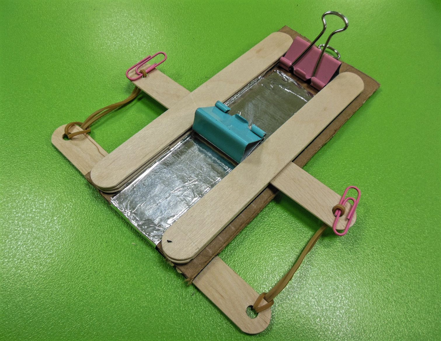 Cheap and Easy Catapult for Hot Wheels Style Toy Cars : 17 Steps (with ...