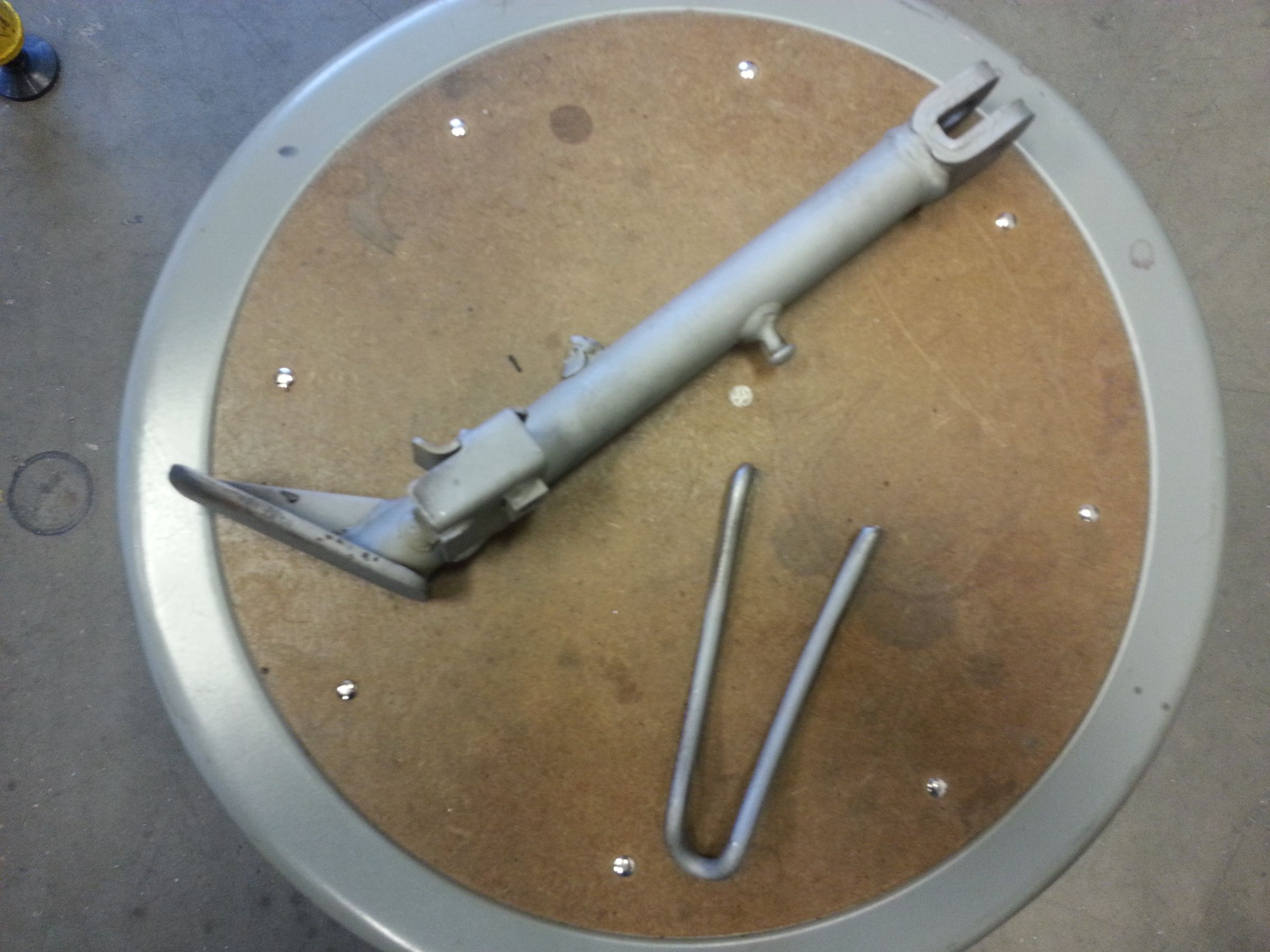 How to Repair Broken Kickstand : 5 Steps - Instructables