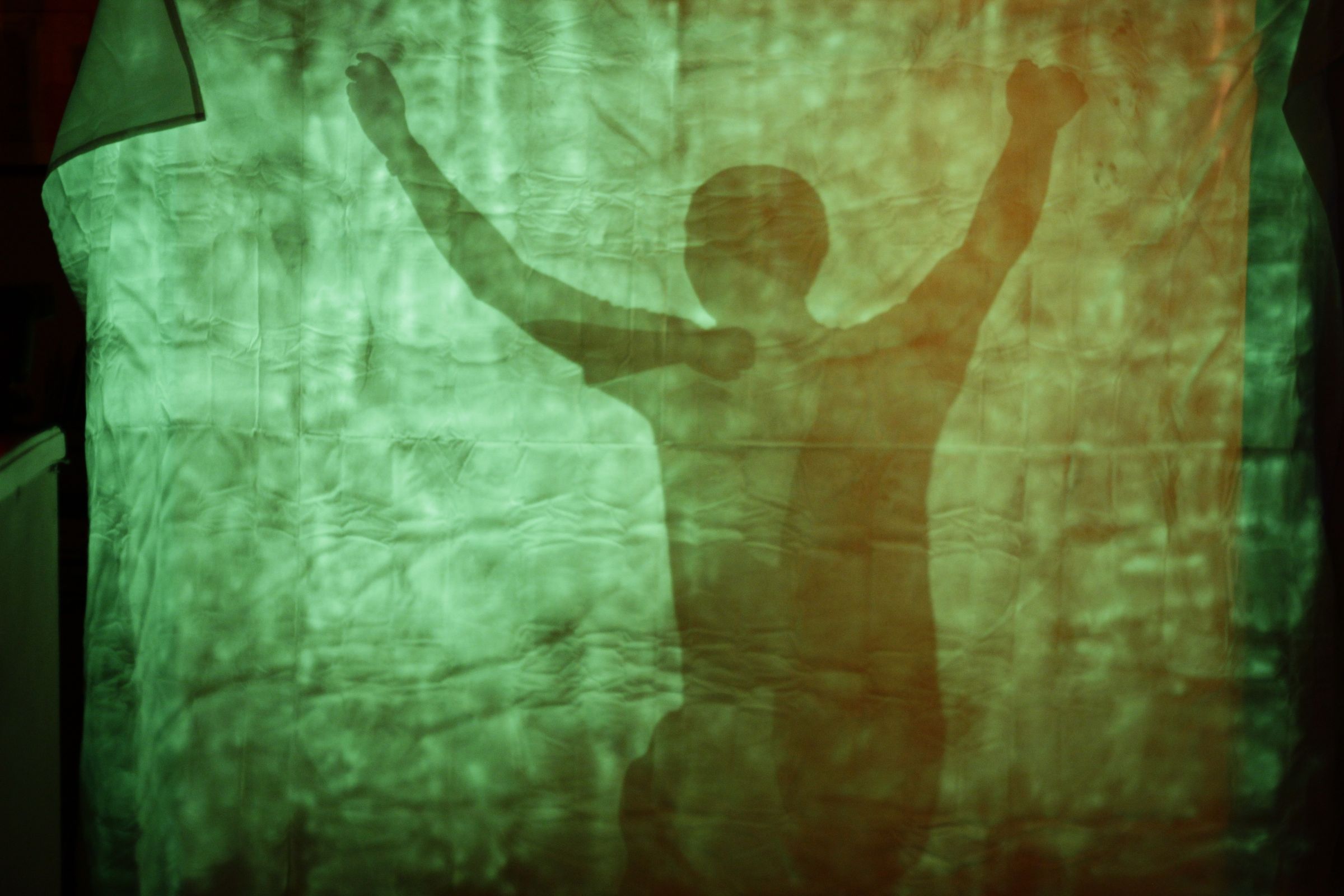 Make a Silhouette Glow Wall : 3 Steps (with Pictures) - Instructables