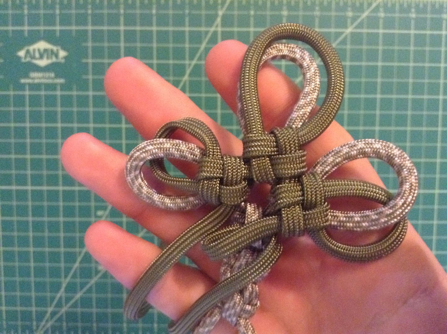 Cross-Knot Cross : 10 Steps - Instructables