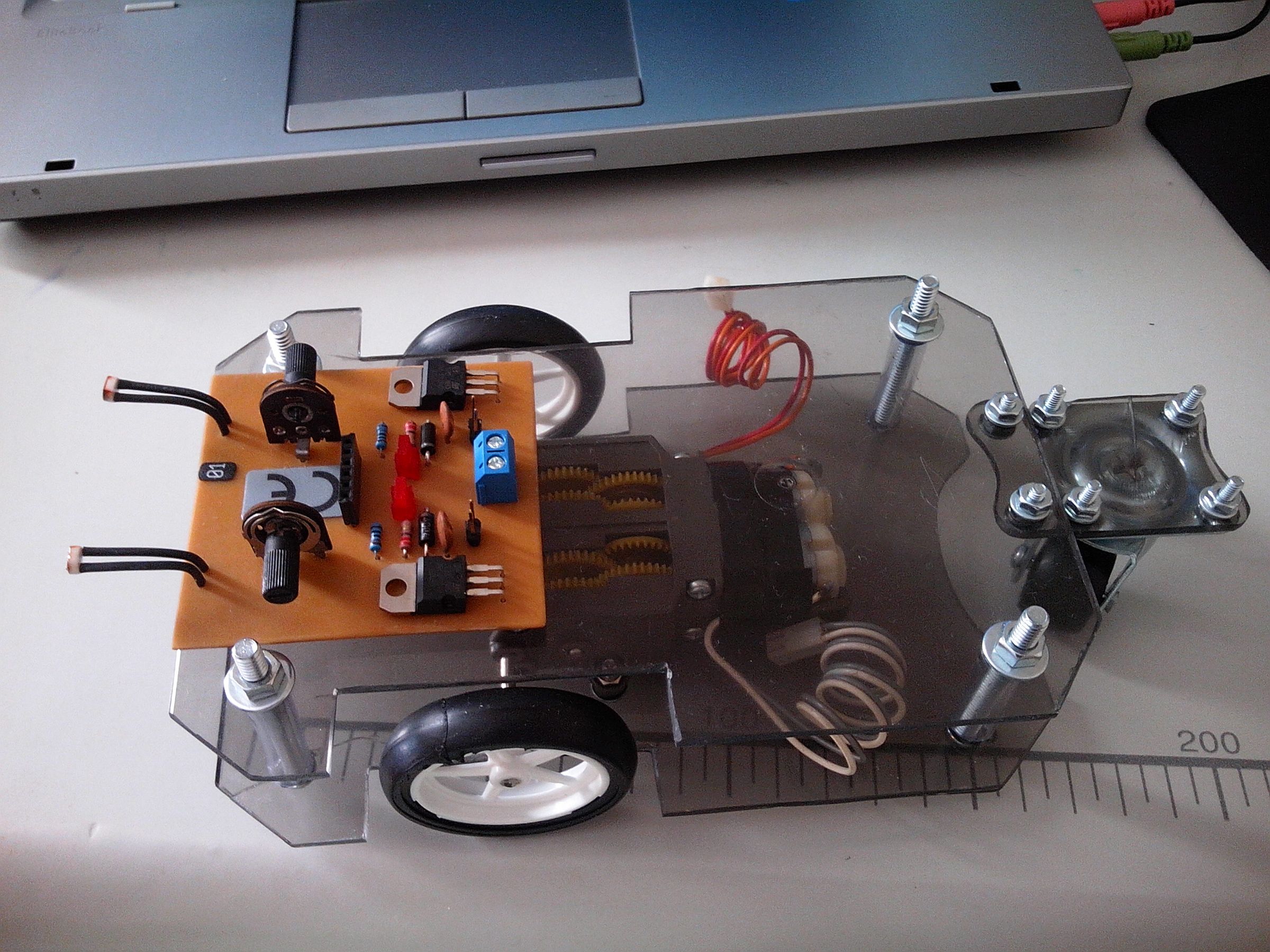 BUGBot - Light Follower Robot : 7 Steps - Instructables