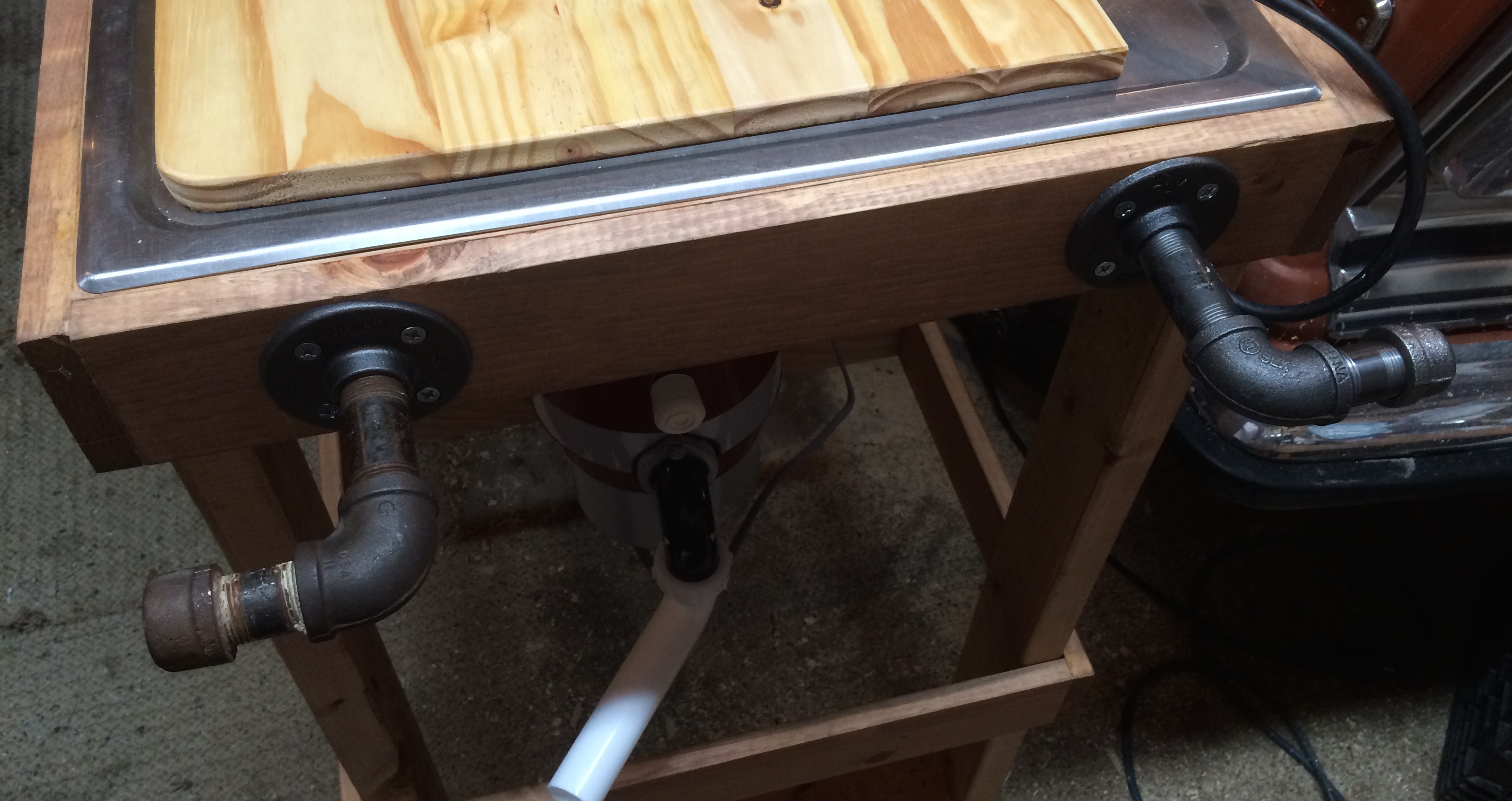 Mobile Food and Apple Grinder Cart : 11 Steps (with Pictures ...