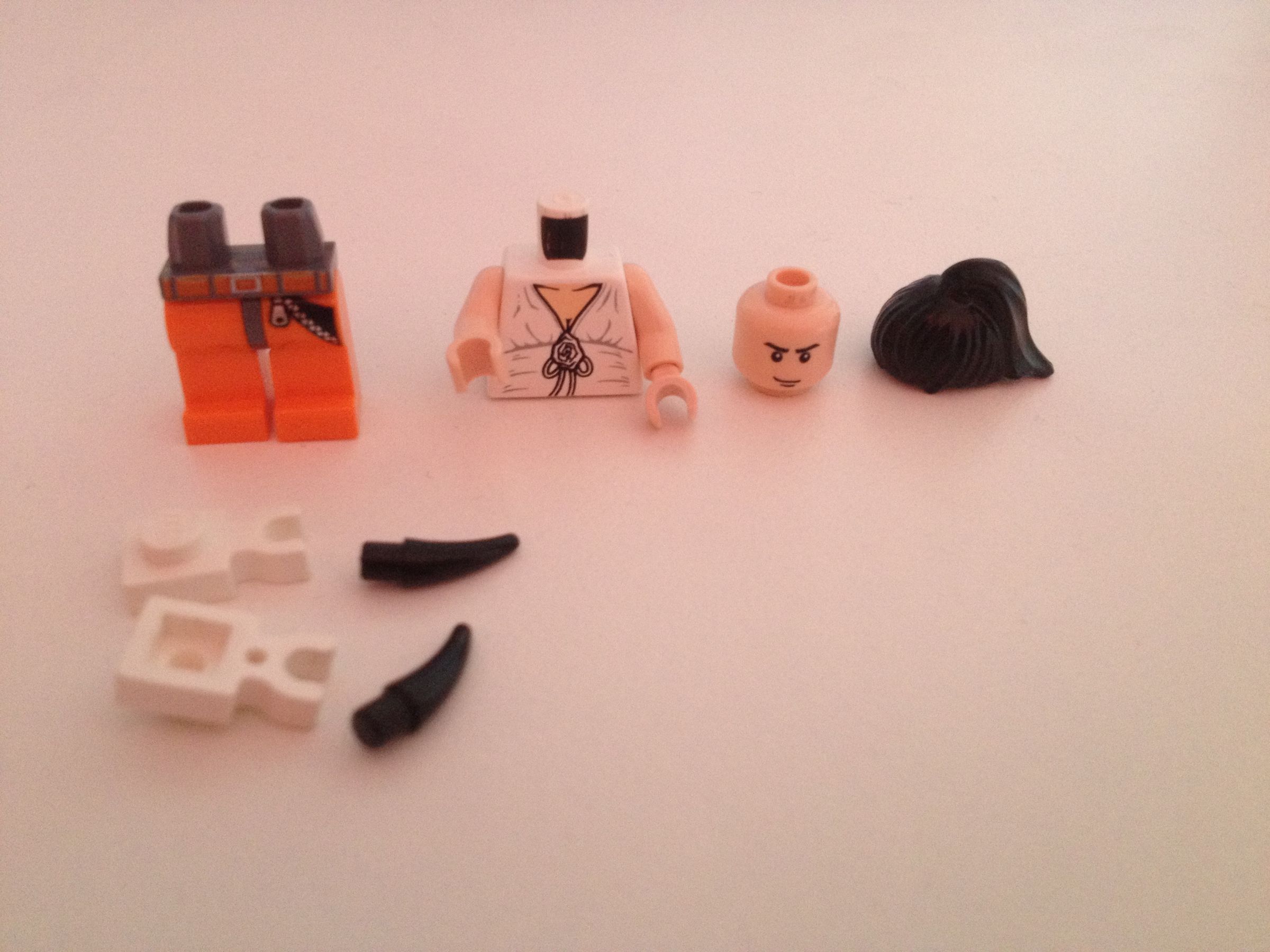 Lego Portal: Chell With Portal Gun : 11 Steps - Instructables