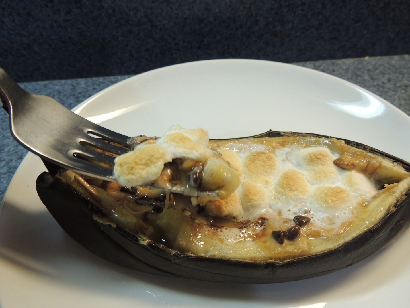 10 Minute Baked Banana Boats : 3 Steps (with Pictures) - Instructables