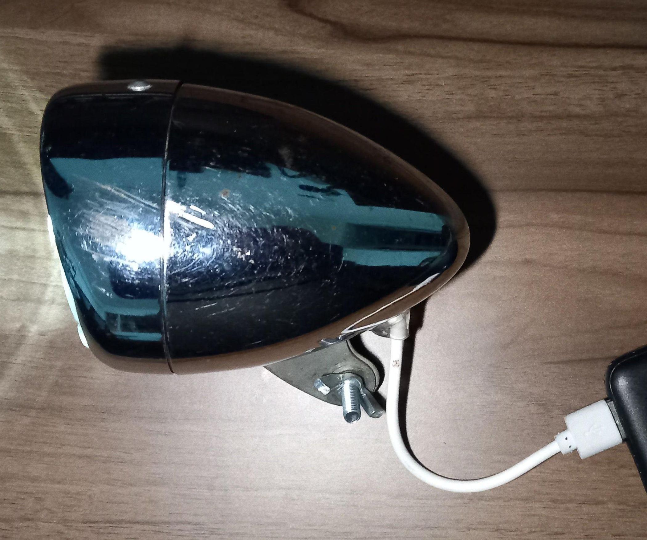 Retrofitting Bike Light With LED Light and USB Cable - Retro Bike Light ...