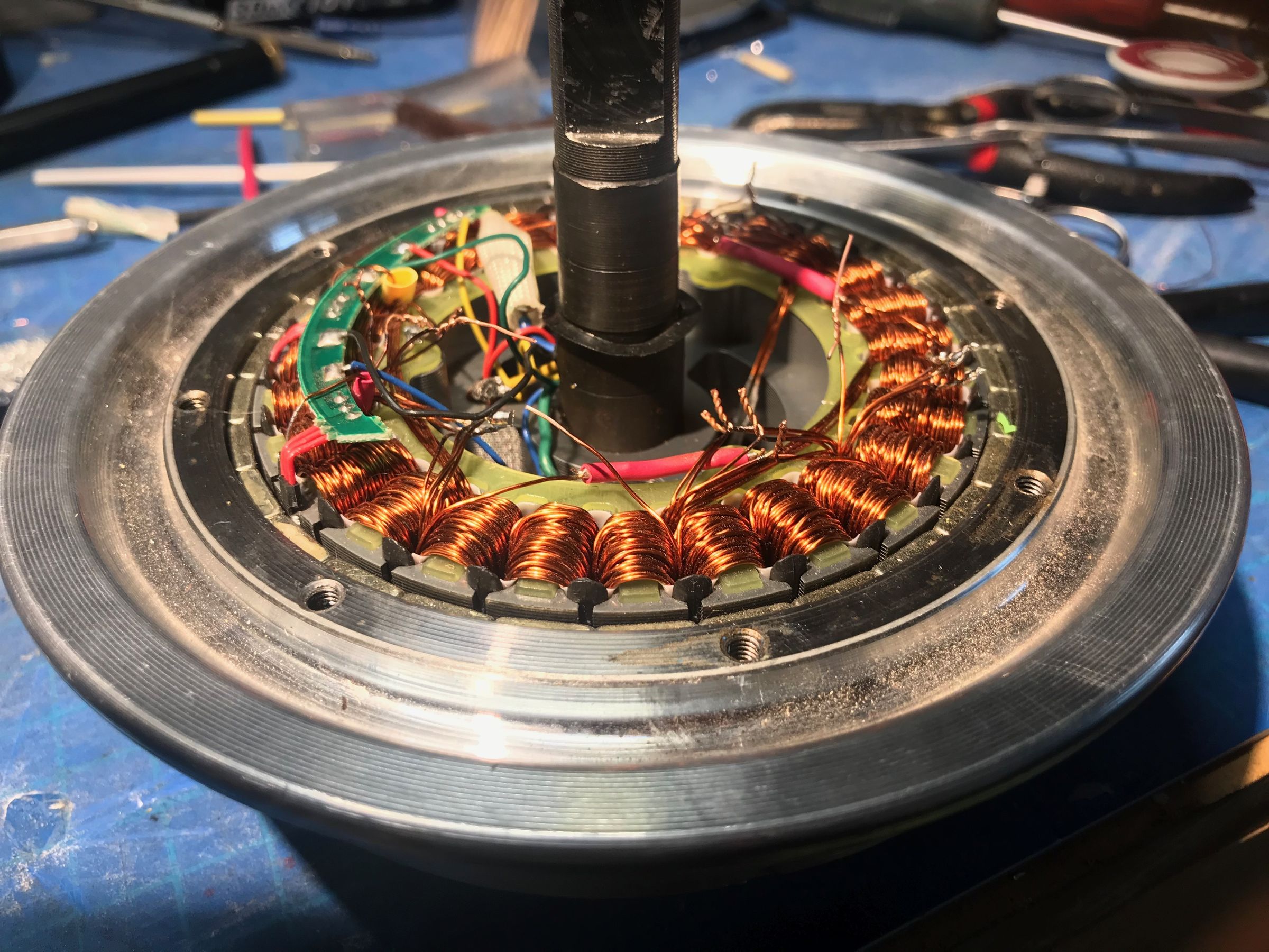 LED's Powered by Human and Stored in Gravity Battery - Instructables