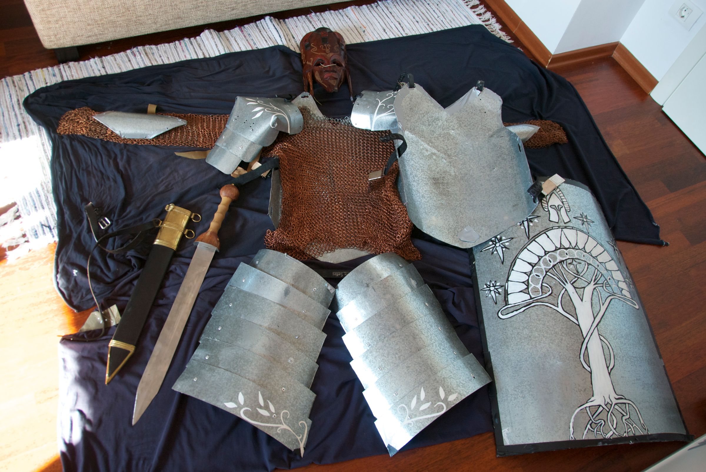 How to Make Build a Gondorian Suit of Armour From Authentic Materials ...