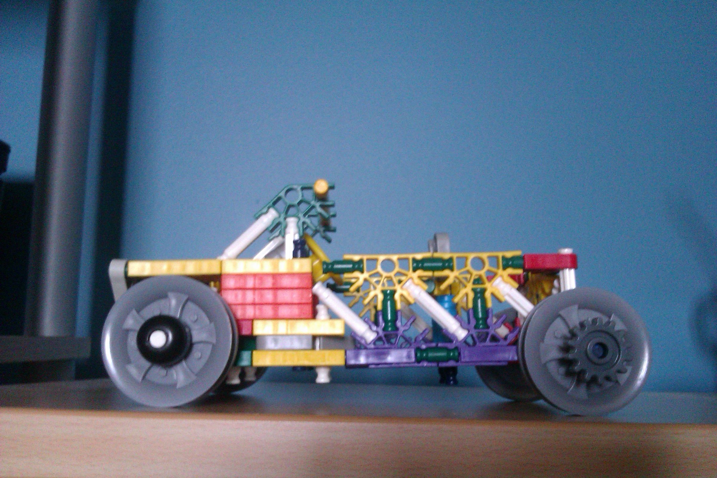 K'NEX Small Convertible Car With Steering - Instructables