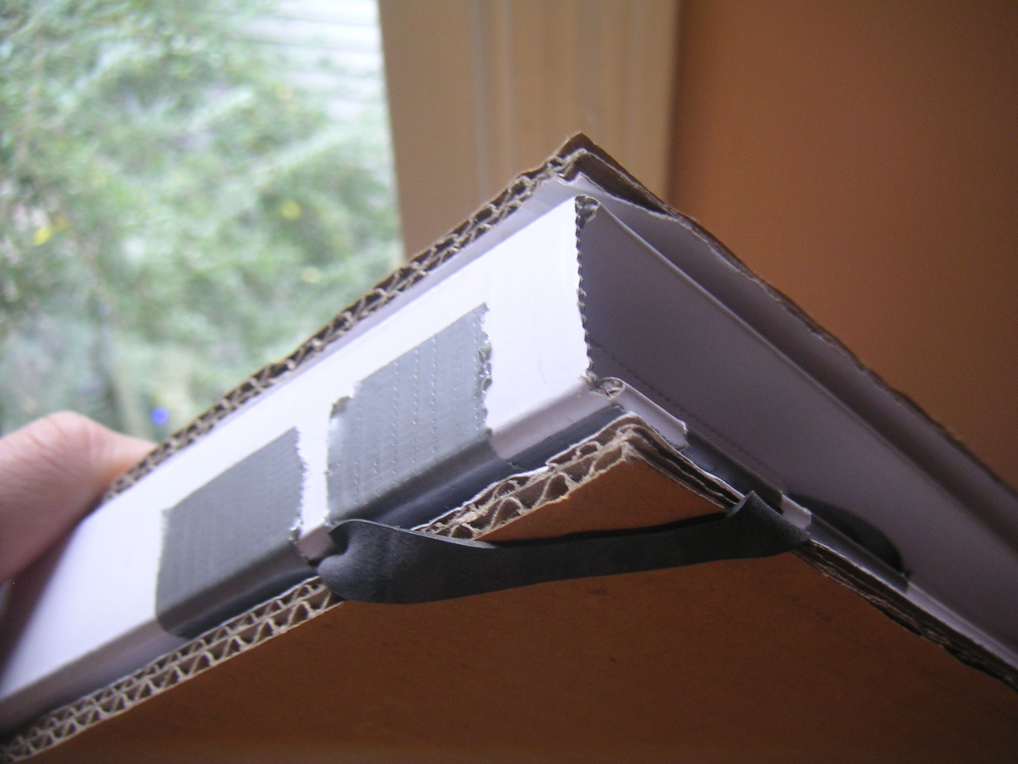 Free Laptop Superbad Protective Case : 6 Steps - Instructables