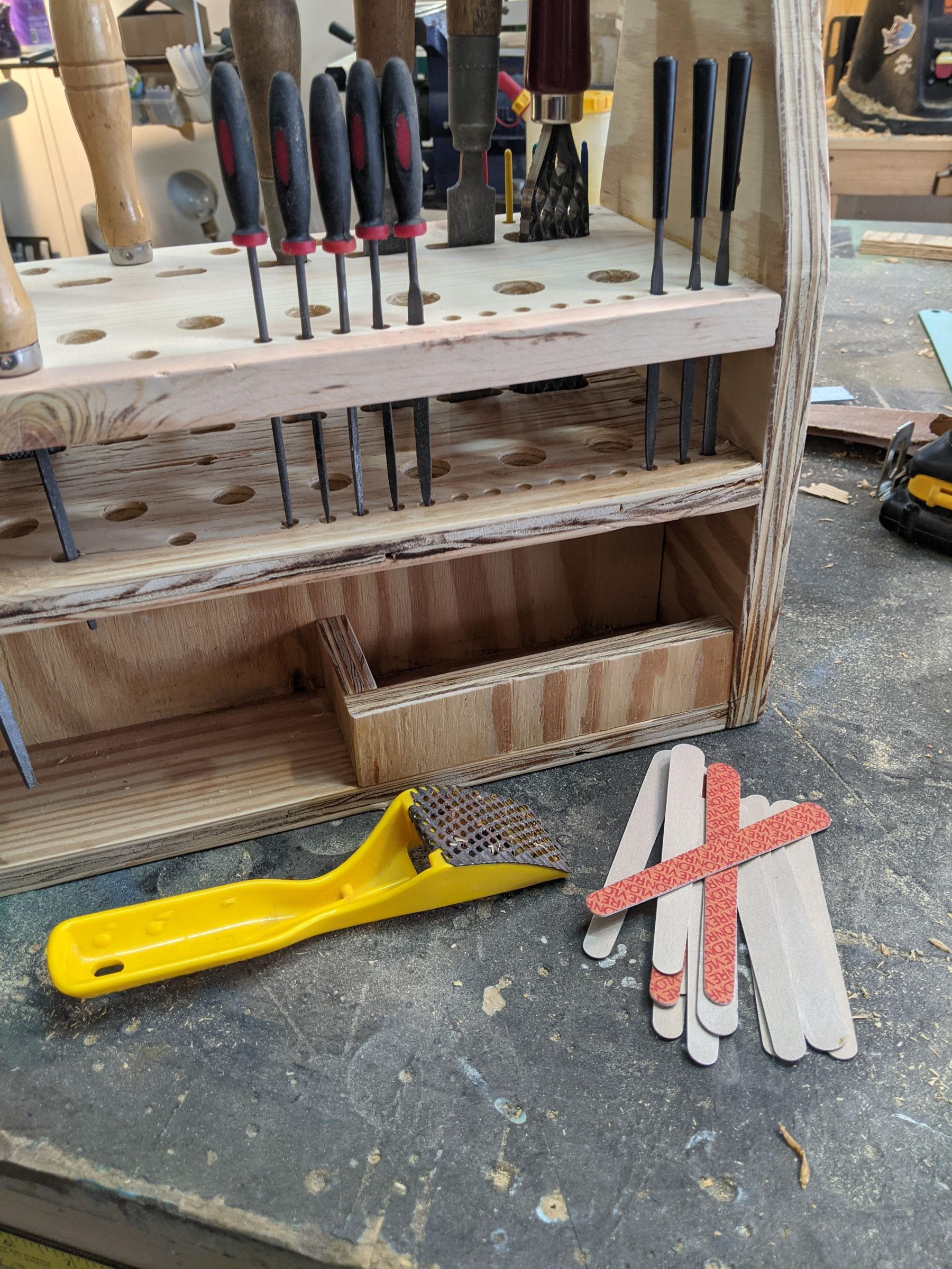 File Caddy : 13 Steps (with Pictures) - Instructables