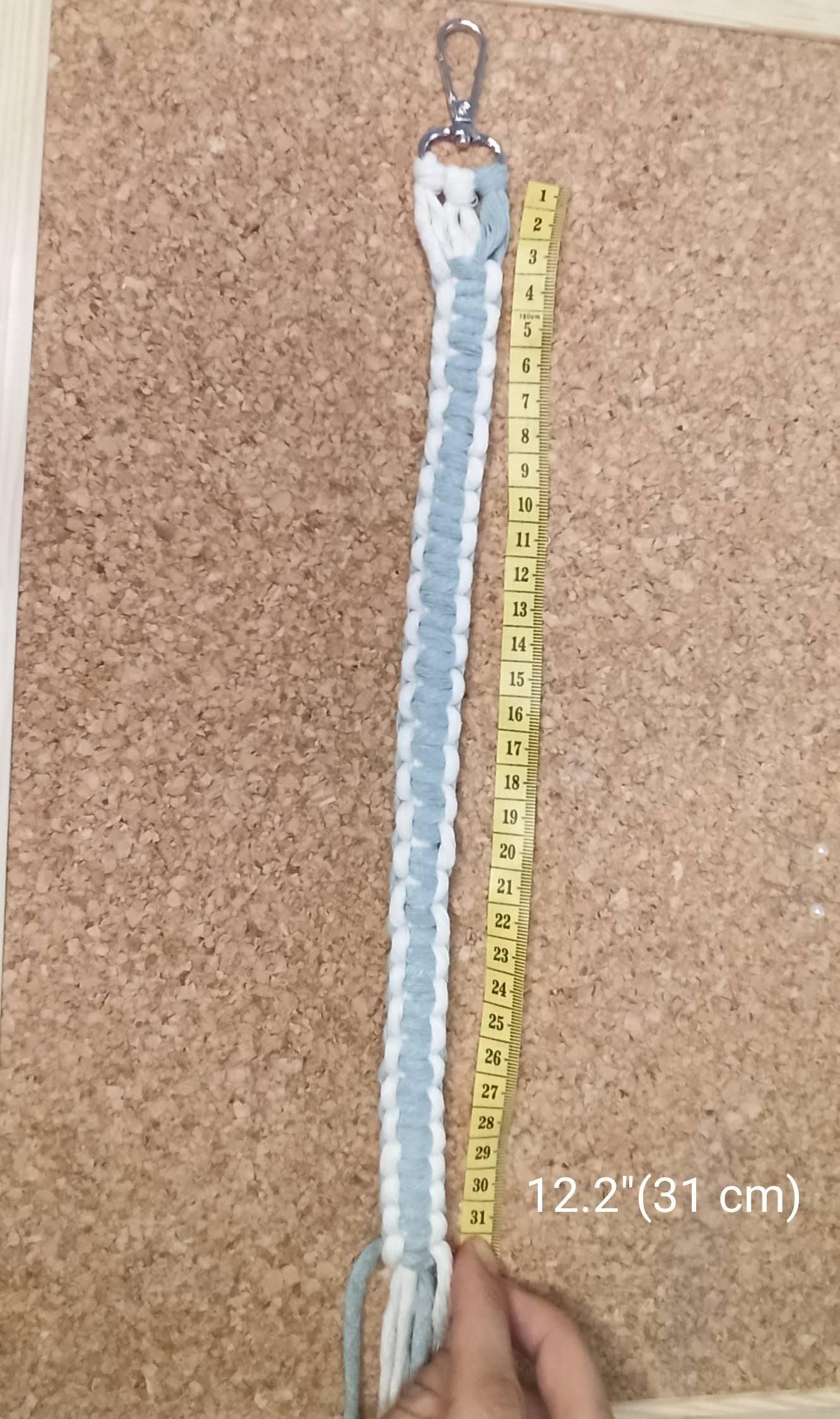 How to Make a Macrame Wristlet Keychain? Step by Step Tutorial for Beginners : 6 Steps (with ...