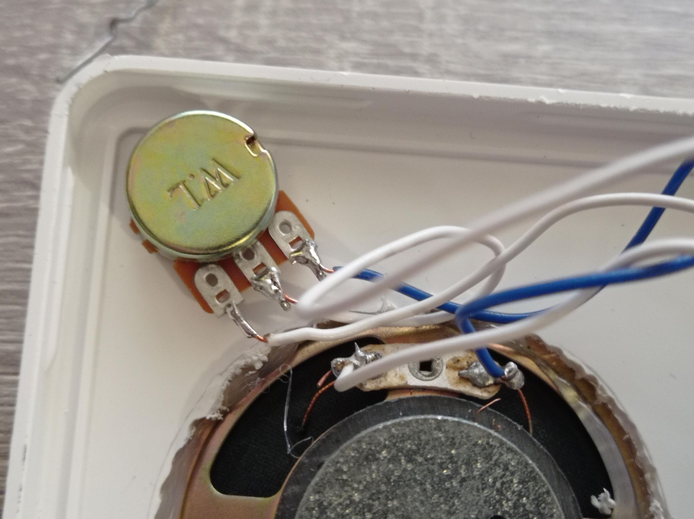 DIY Photophone (transmit Sound Over a Beam of Light) : 18 Steps (with ...