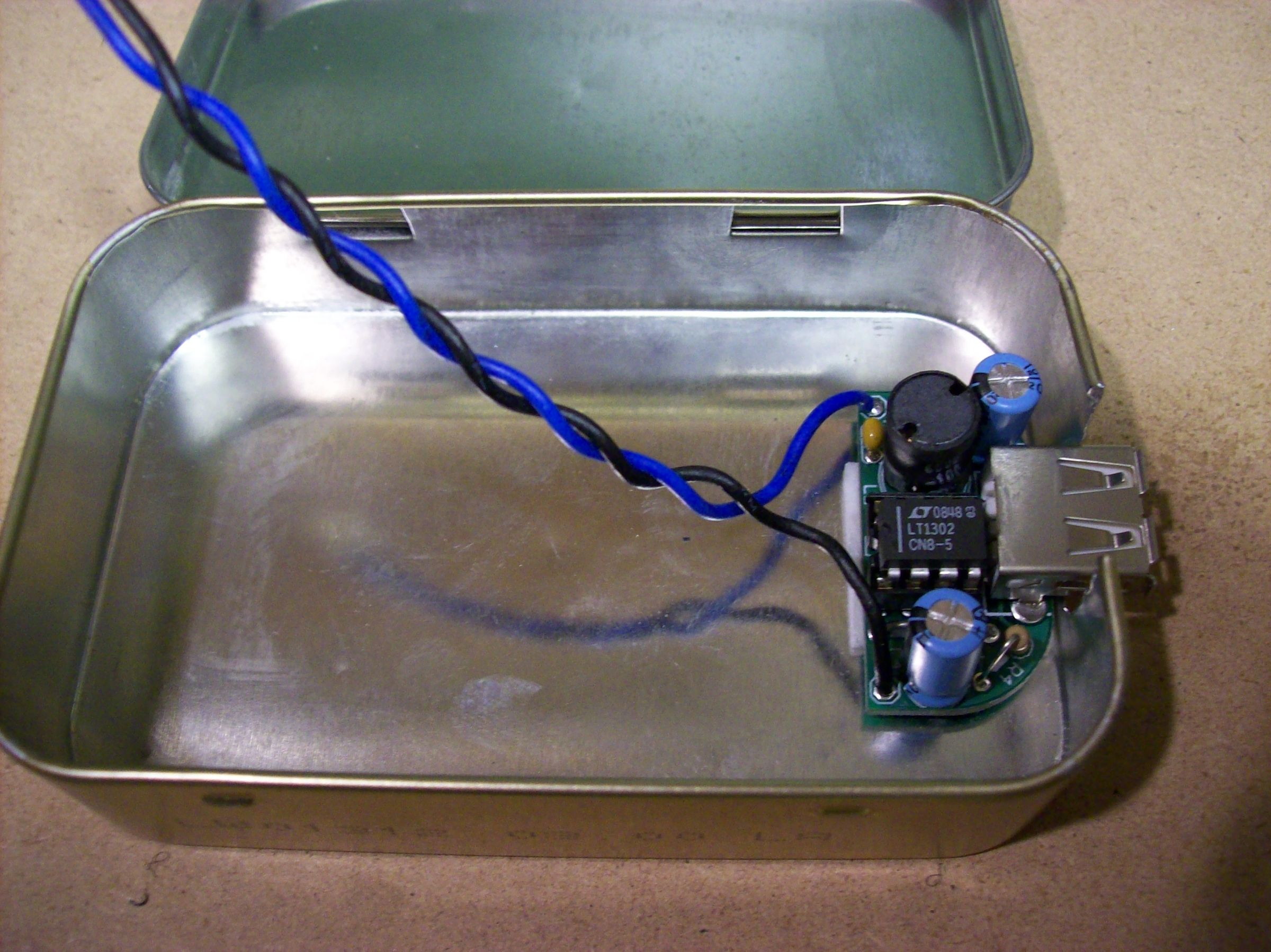 How to Make a Solar IPod/iPhone Charger -aka MightyMintyBoost : 5 Steps ...