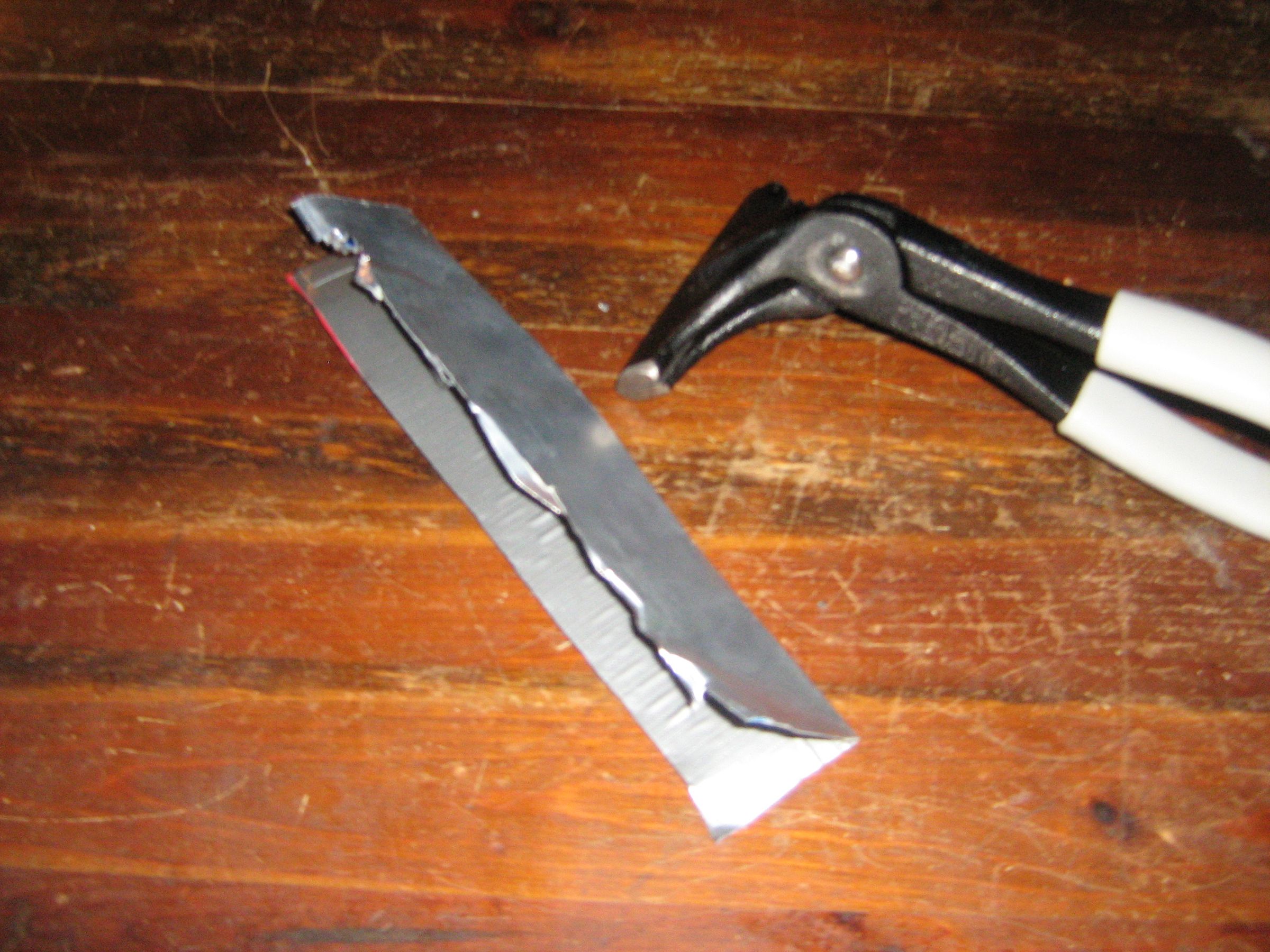 Miniature Armor From Soda Cans : 11 Steps - Instructables