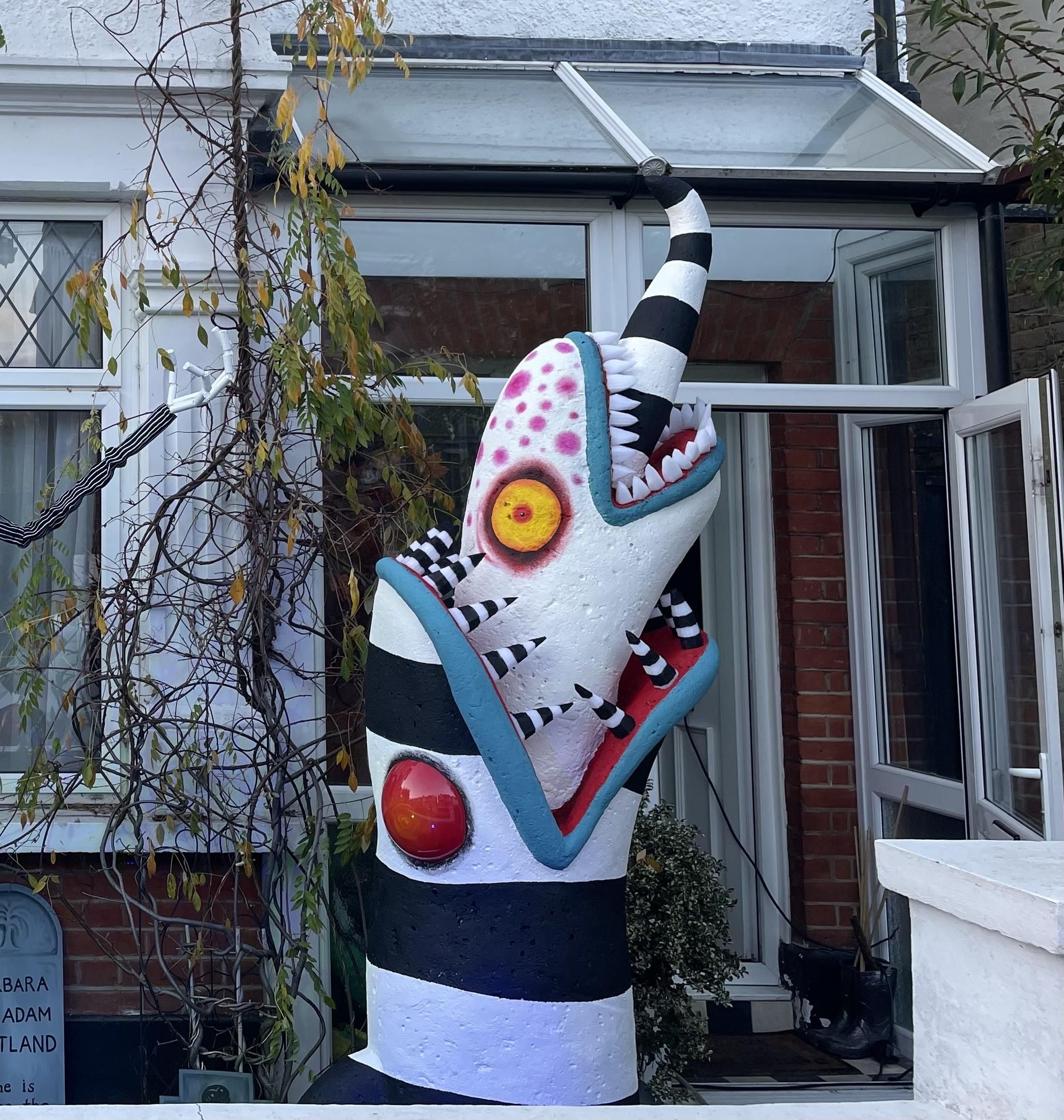 Beetlejuice Sandworm : 11 Steps (with Pictures) - Instructables