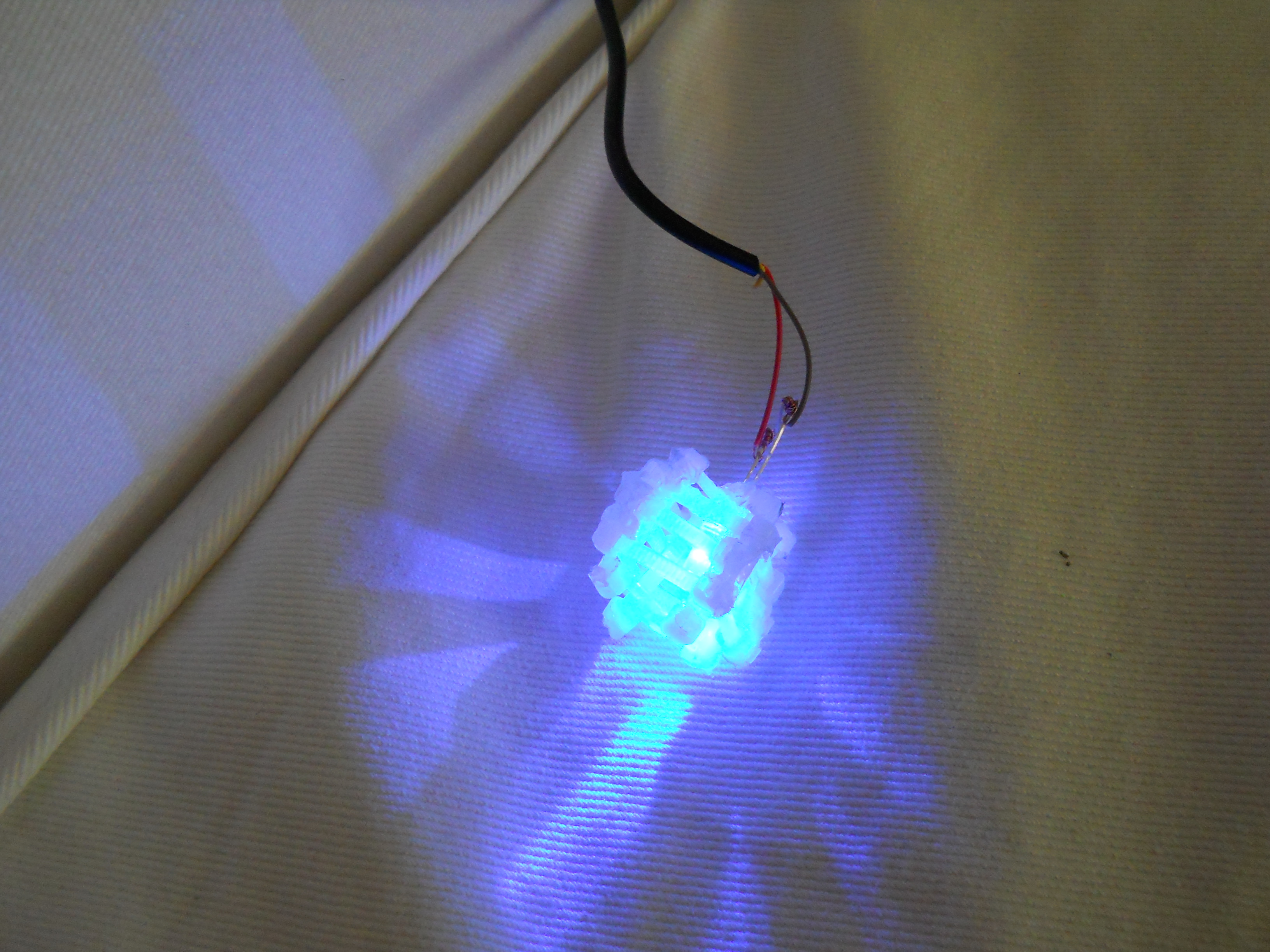 Zip-Lights! : 5 Steps (with Pictures) - Instructables