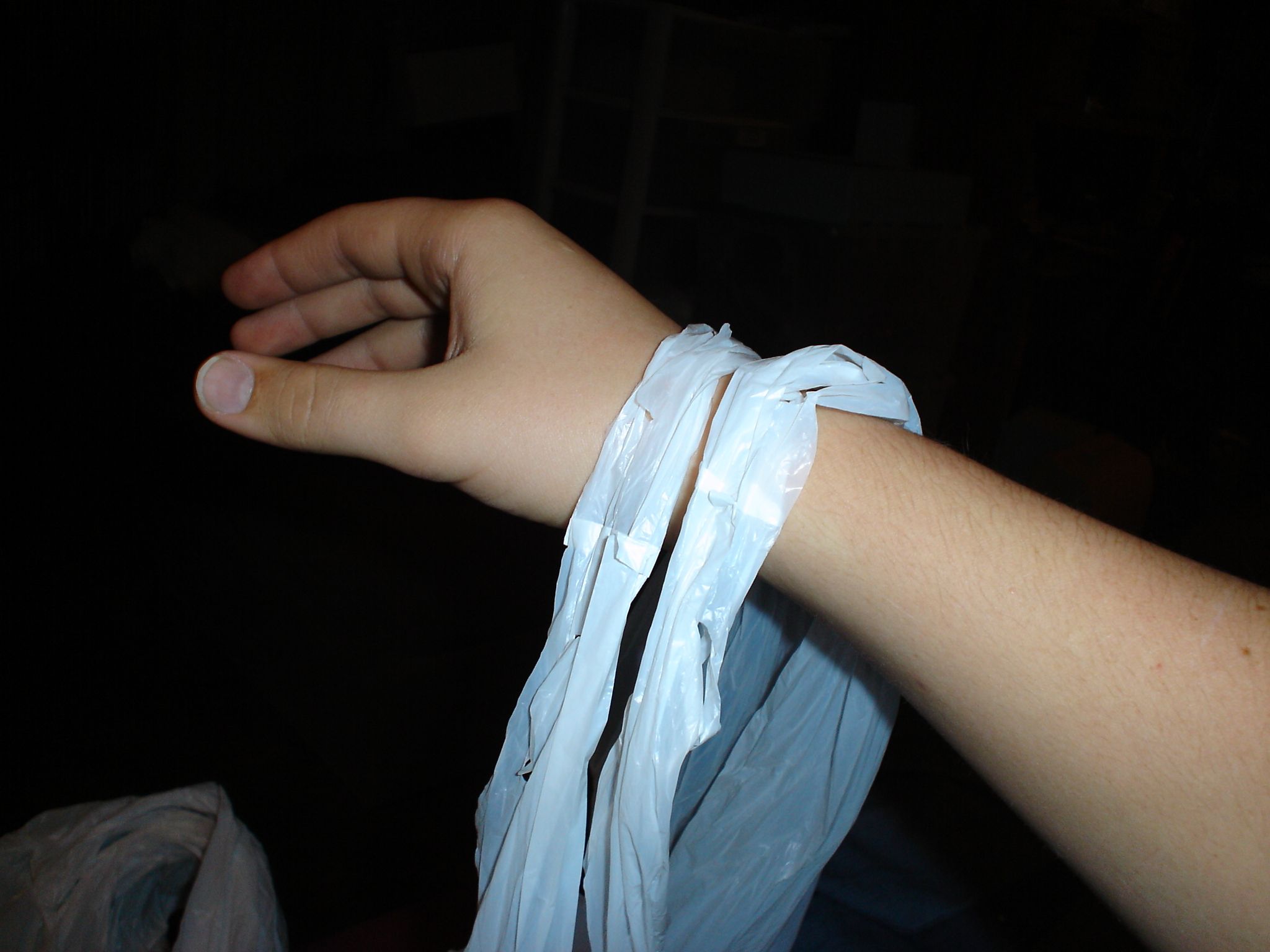 Different Verson of the Plastic Bag Rope : 5 Steps - Instructables