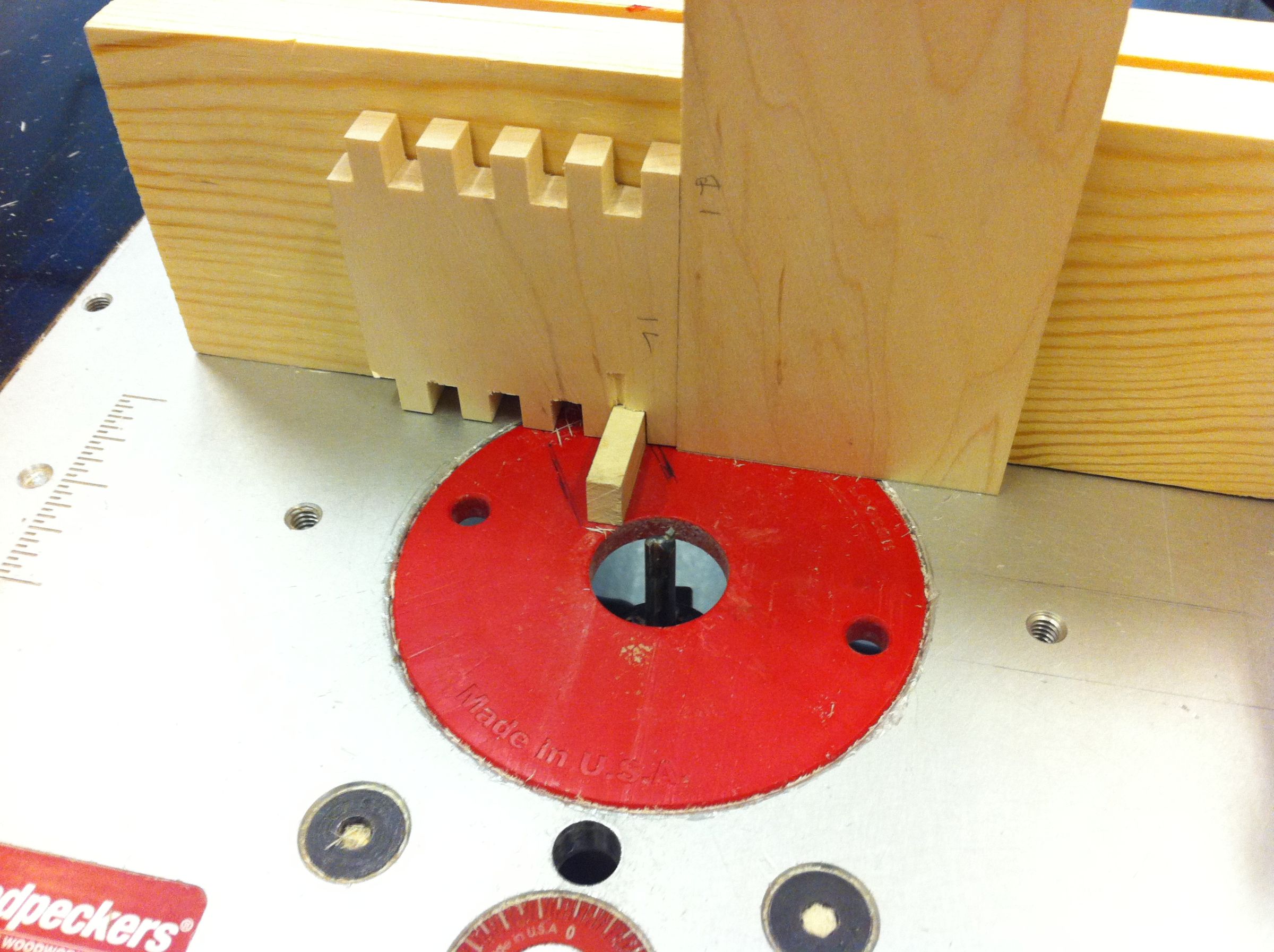 Make a Quick Box Using Box Joints : 8 Steps (with Pictures) - Instructables